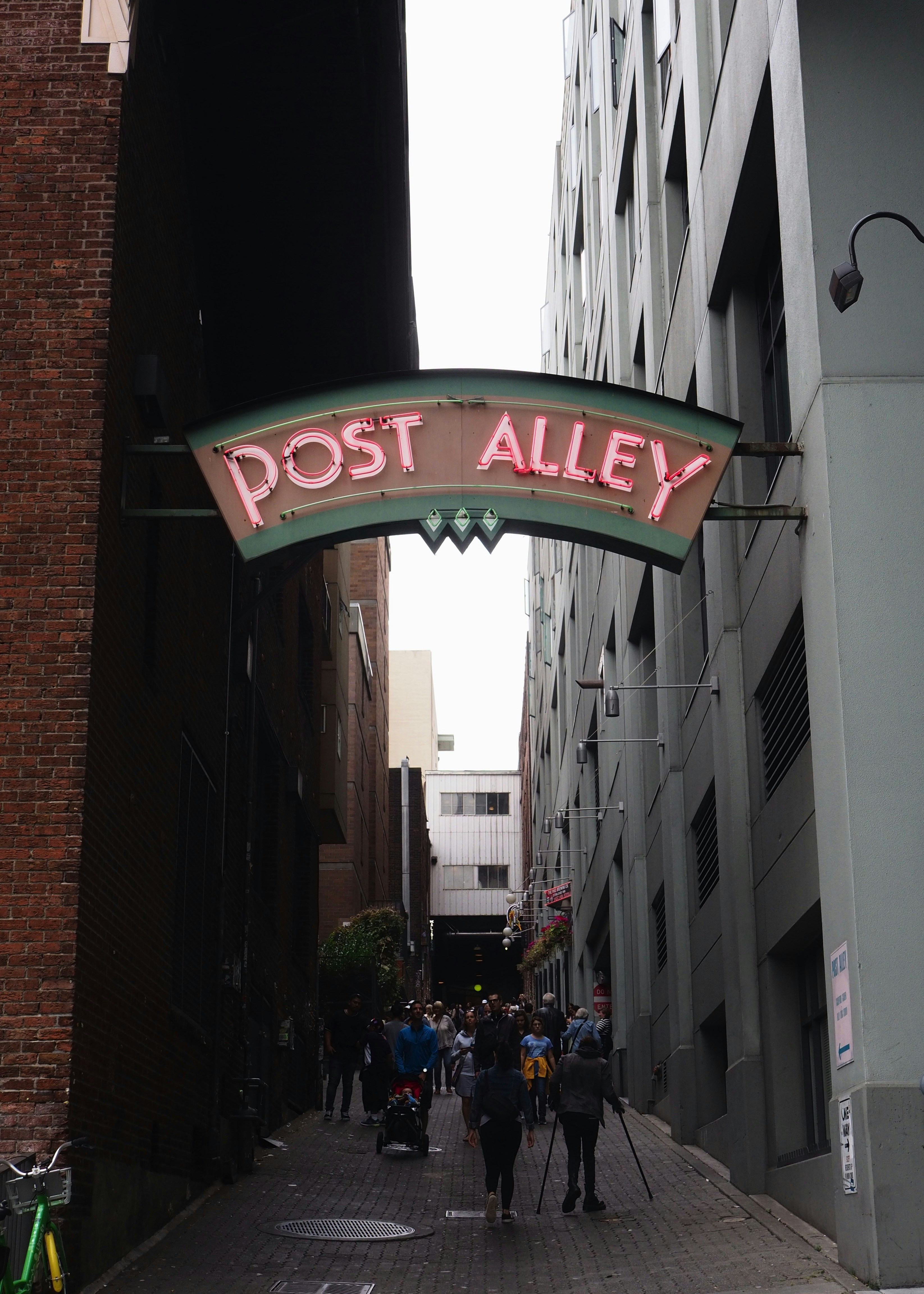 Post Alley signage photo – Free Seattle Image on Unsplash