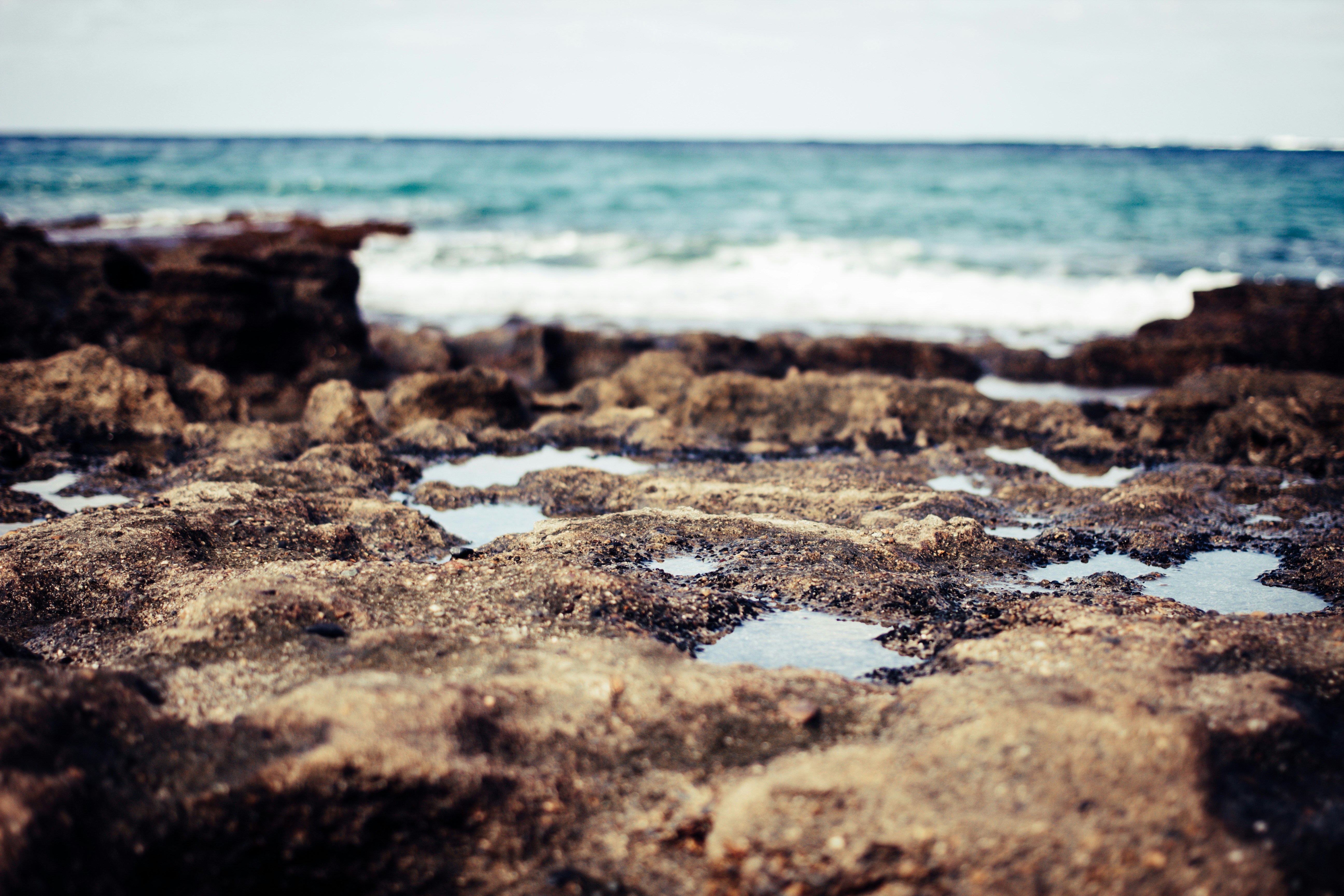 Sea waves during daytime photo – Free Rock Image on Unsplash