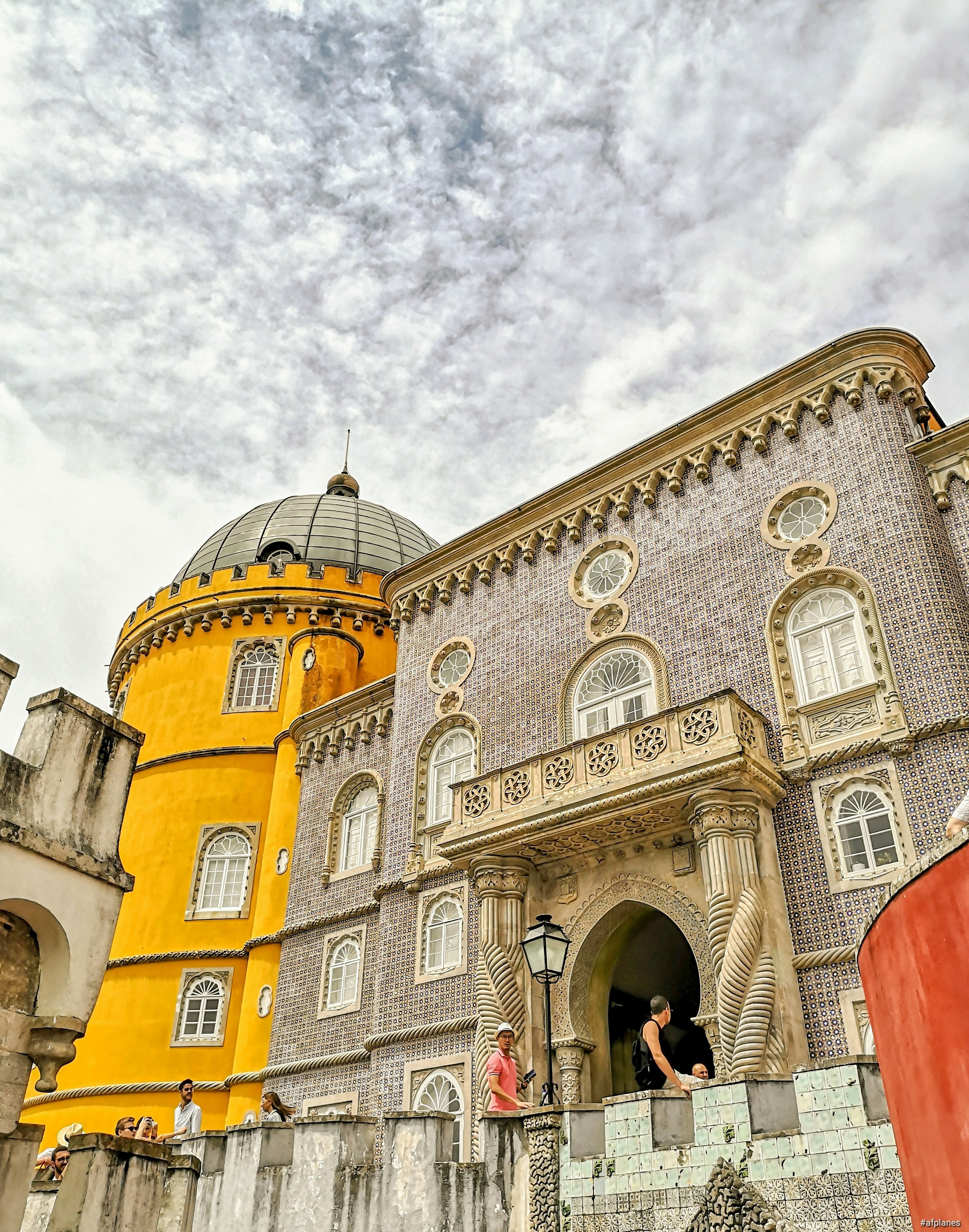 Gray and yellow building photo – Free Building Image on Unsplash