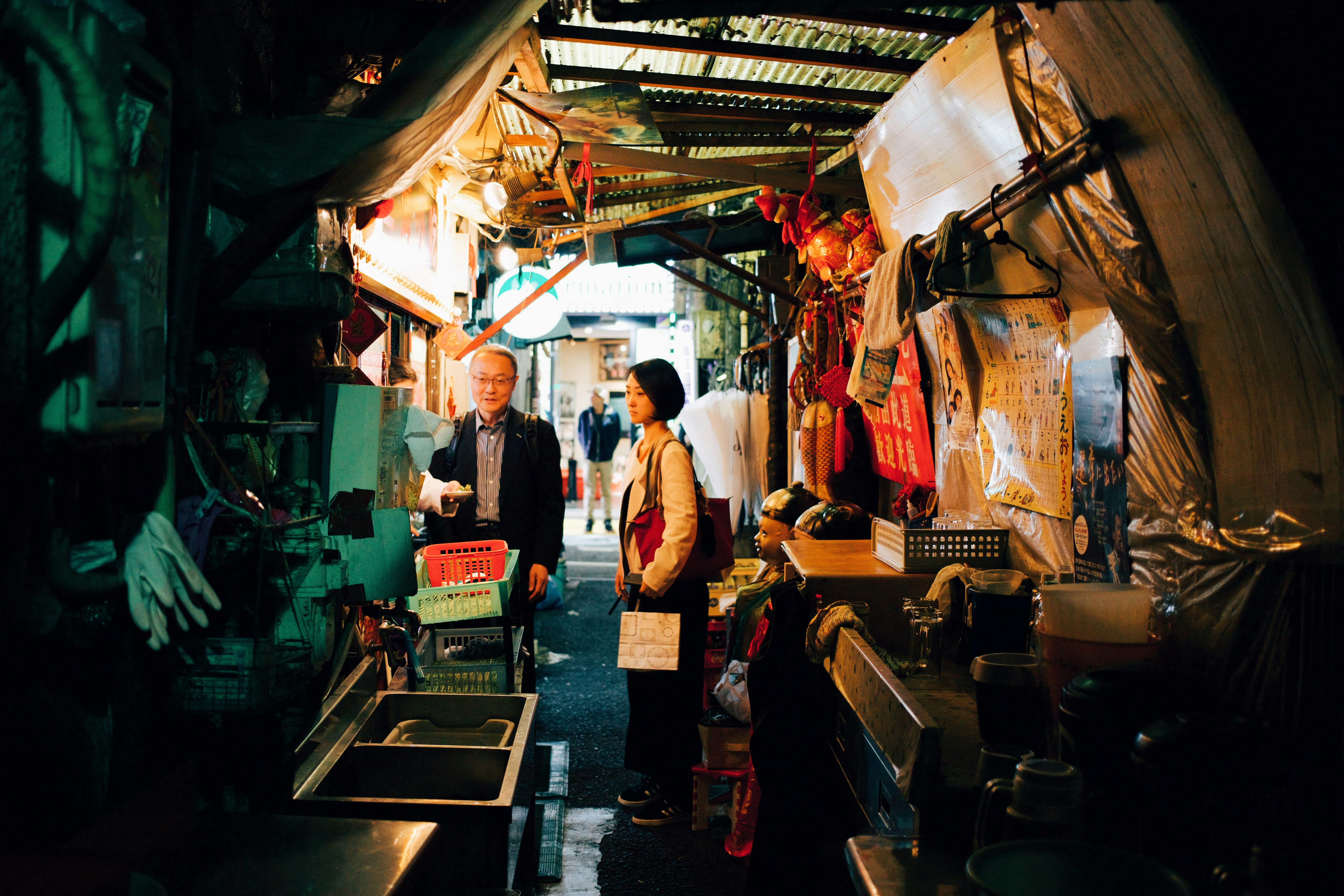 Woman and man standing inside house photo – Free Japan Image on Unsplash