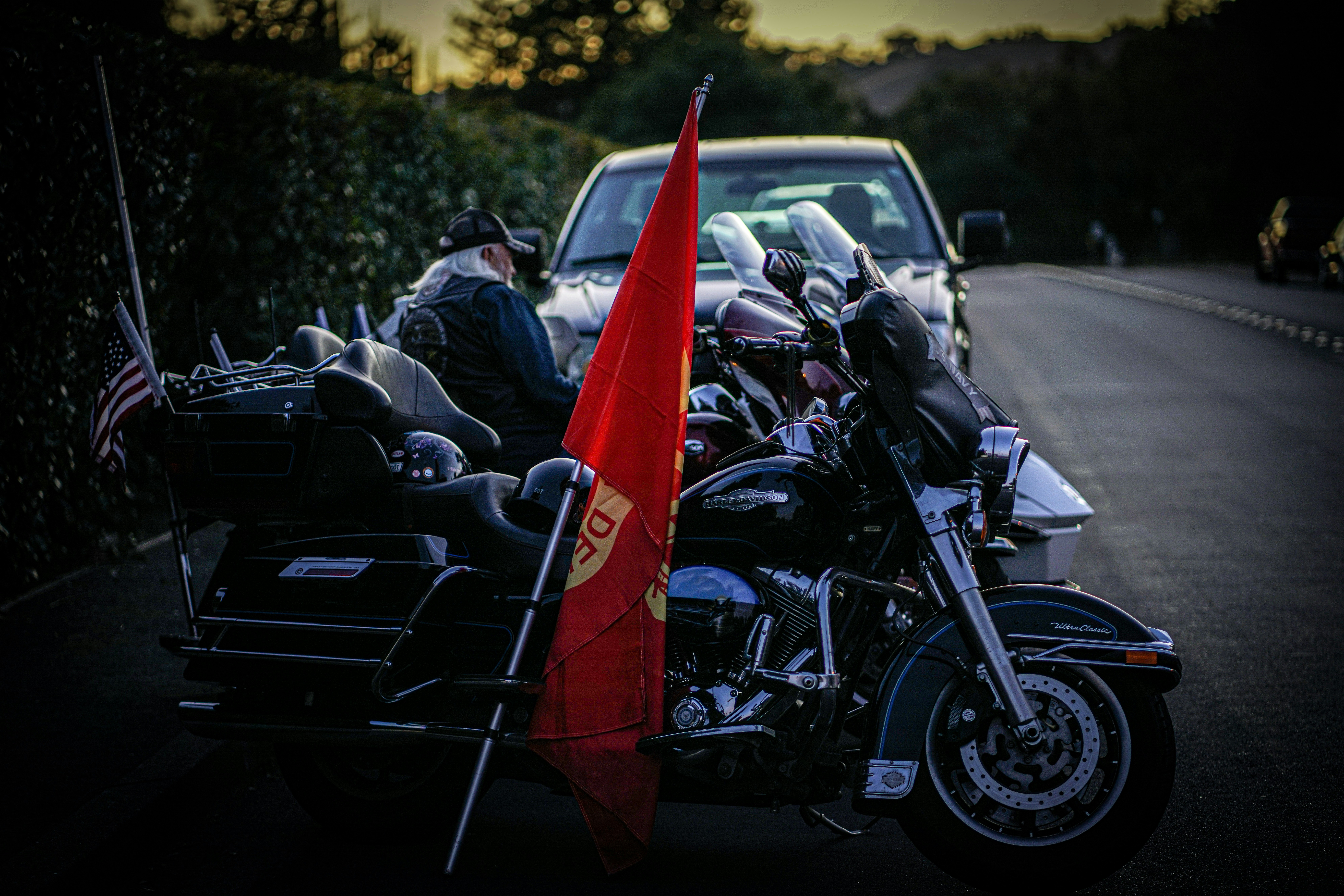 black motorcycle
