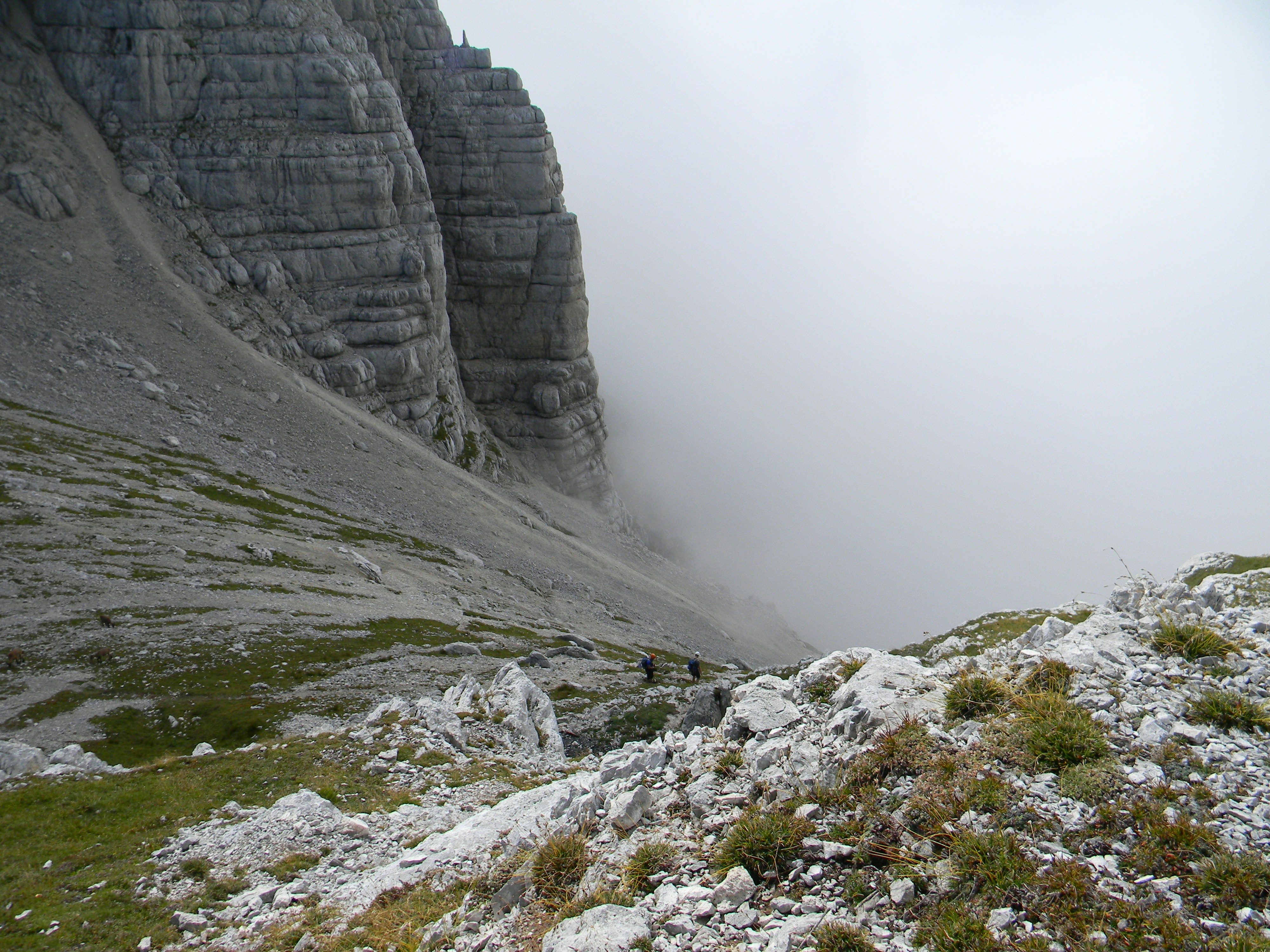 Grey mountain photo – Free Grey Image on Unsplash