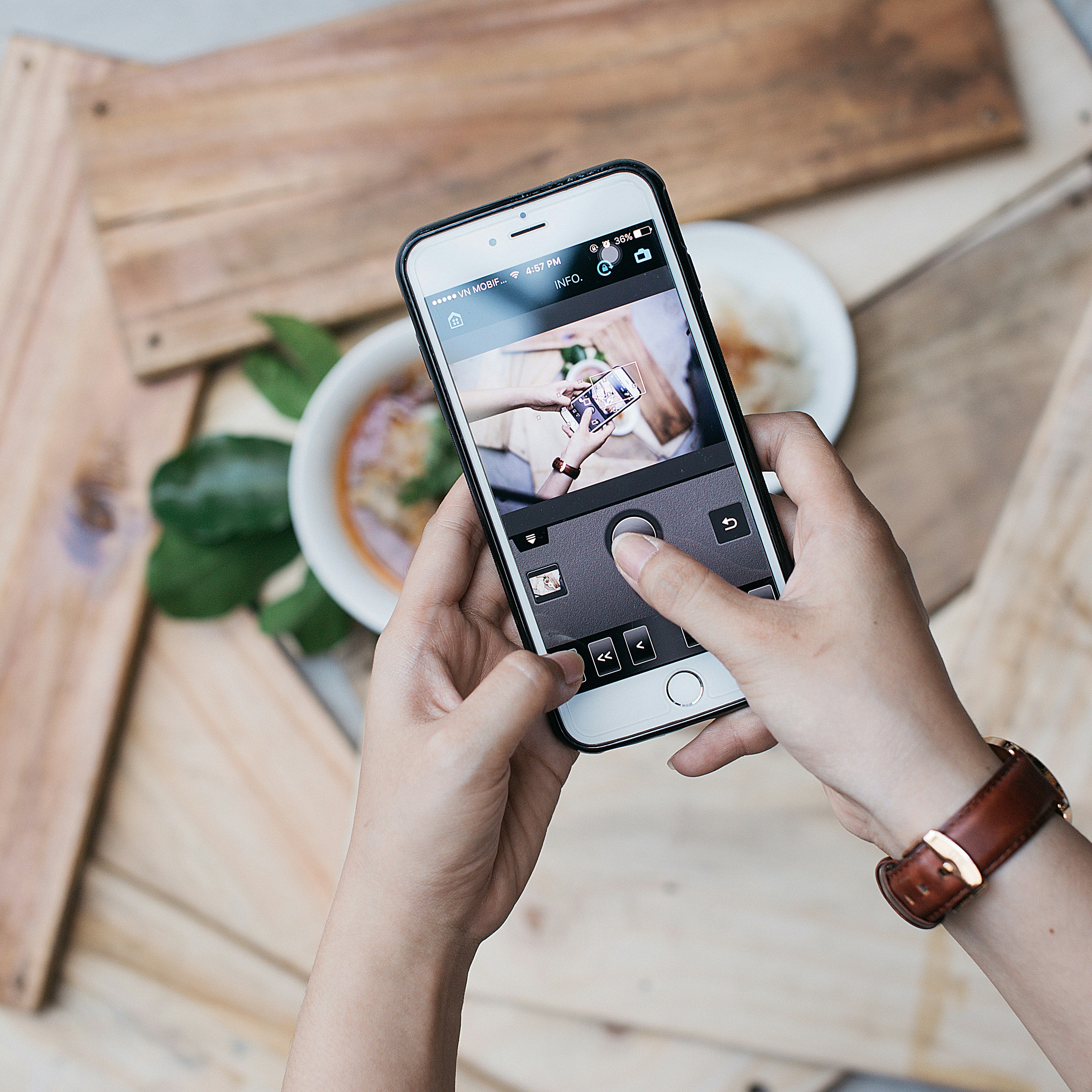 Person using iPhone photo – Free Grey Image on Unsplash