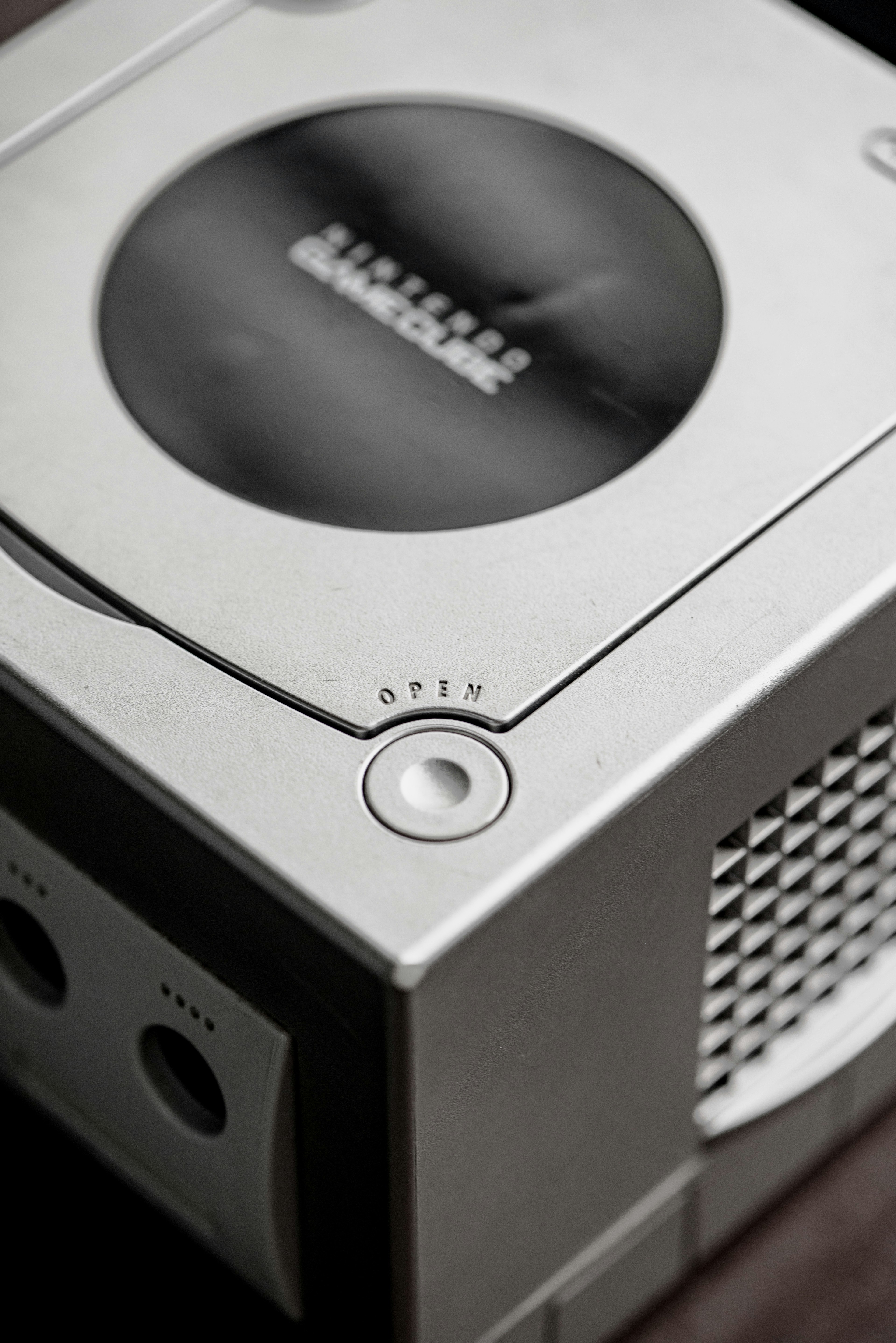Consola Nintendo GameCube gris foto – Imagen de Gris gratuita en Unsplash