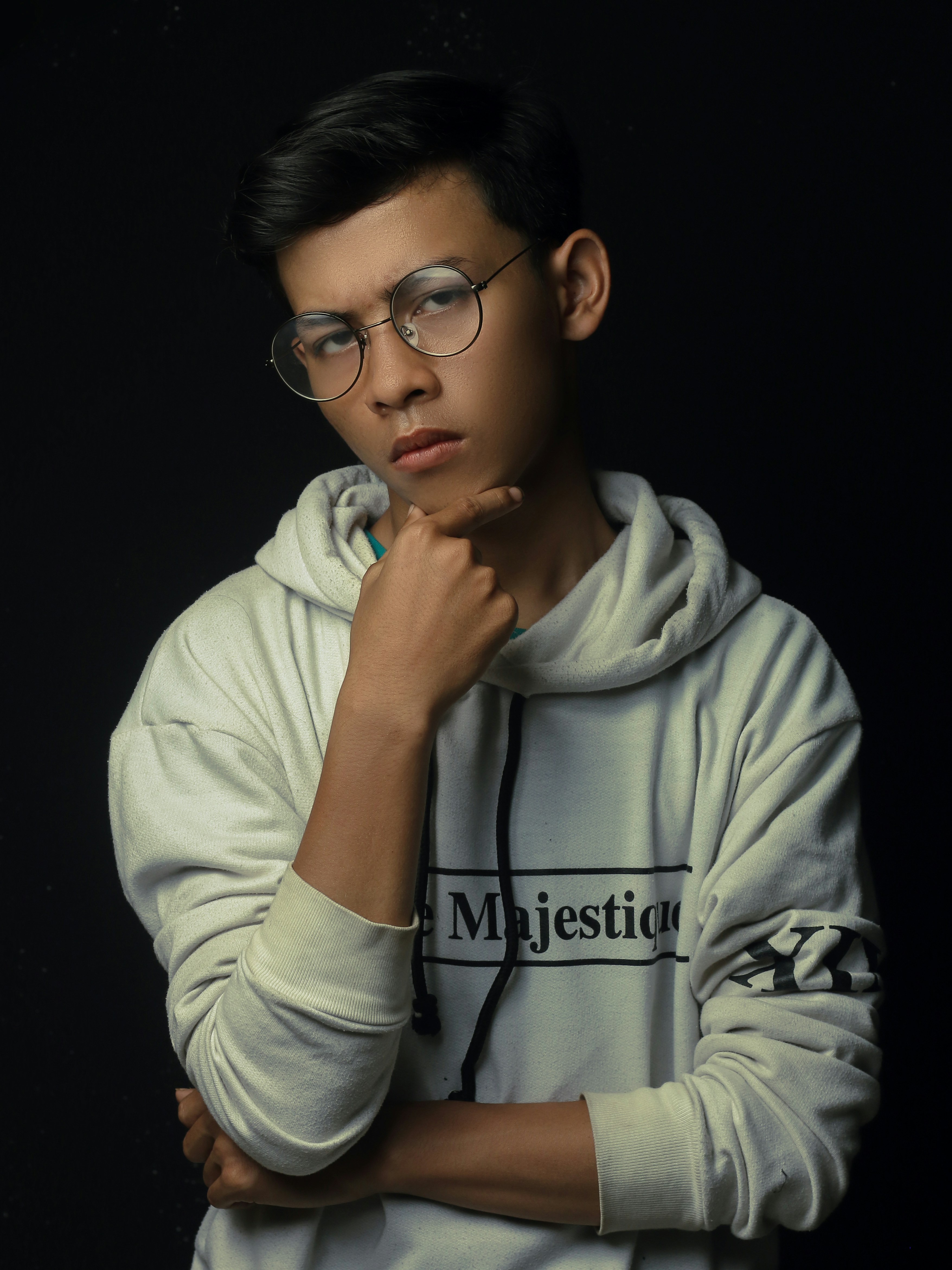 Man glaring photo – Free Black Image on Unsplash