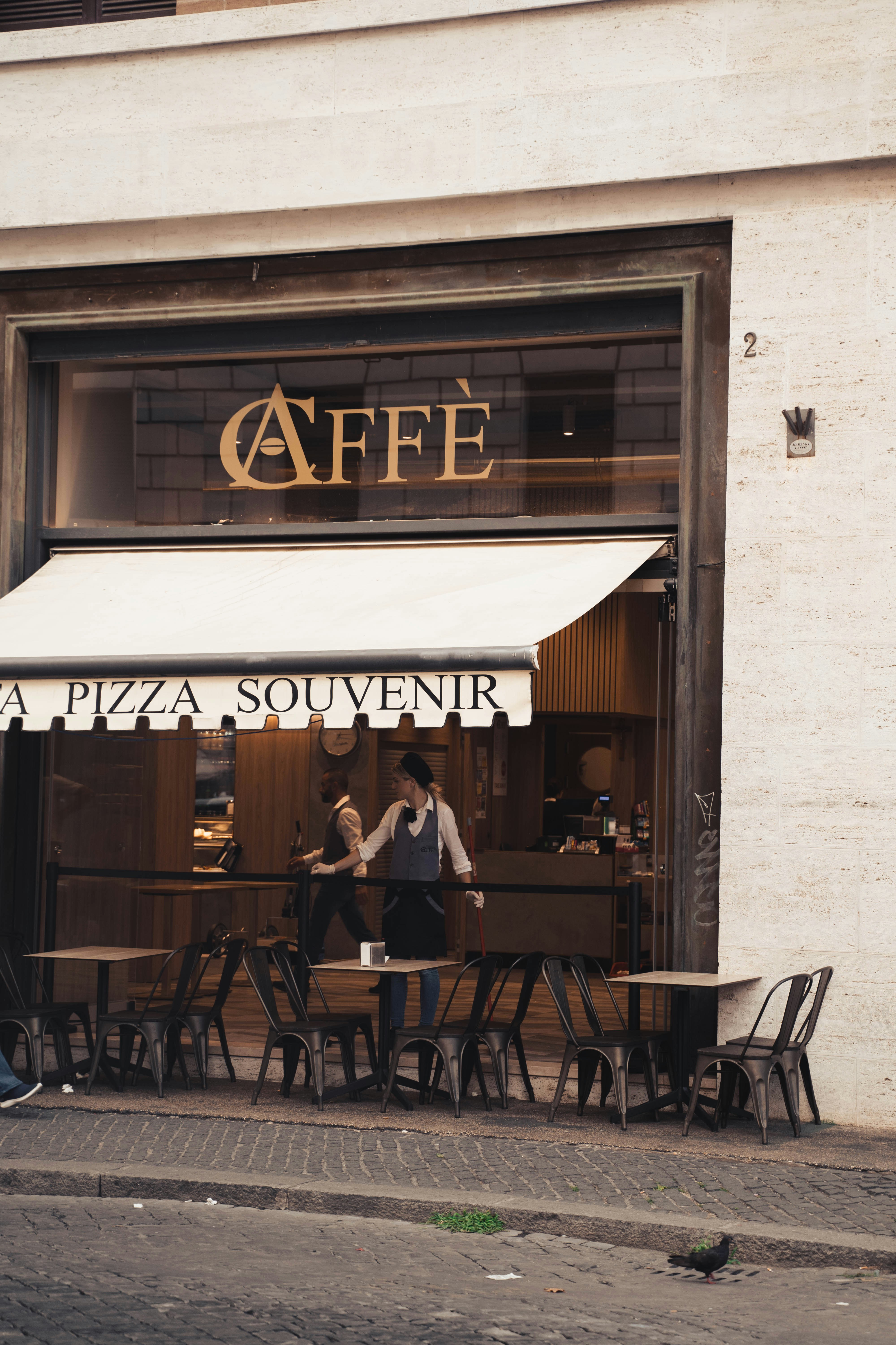 Cafe store facade photo – Free Restaurant Image on Unsplash