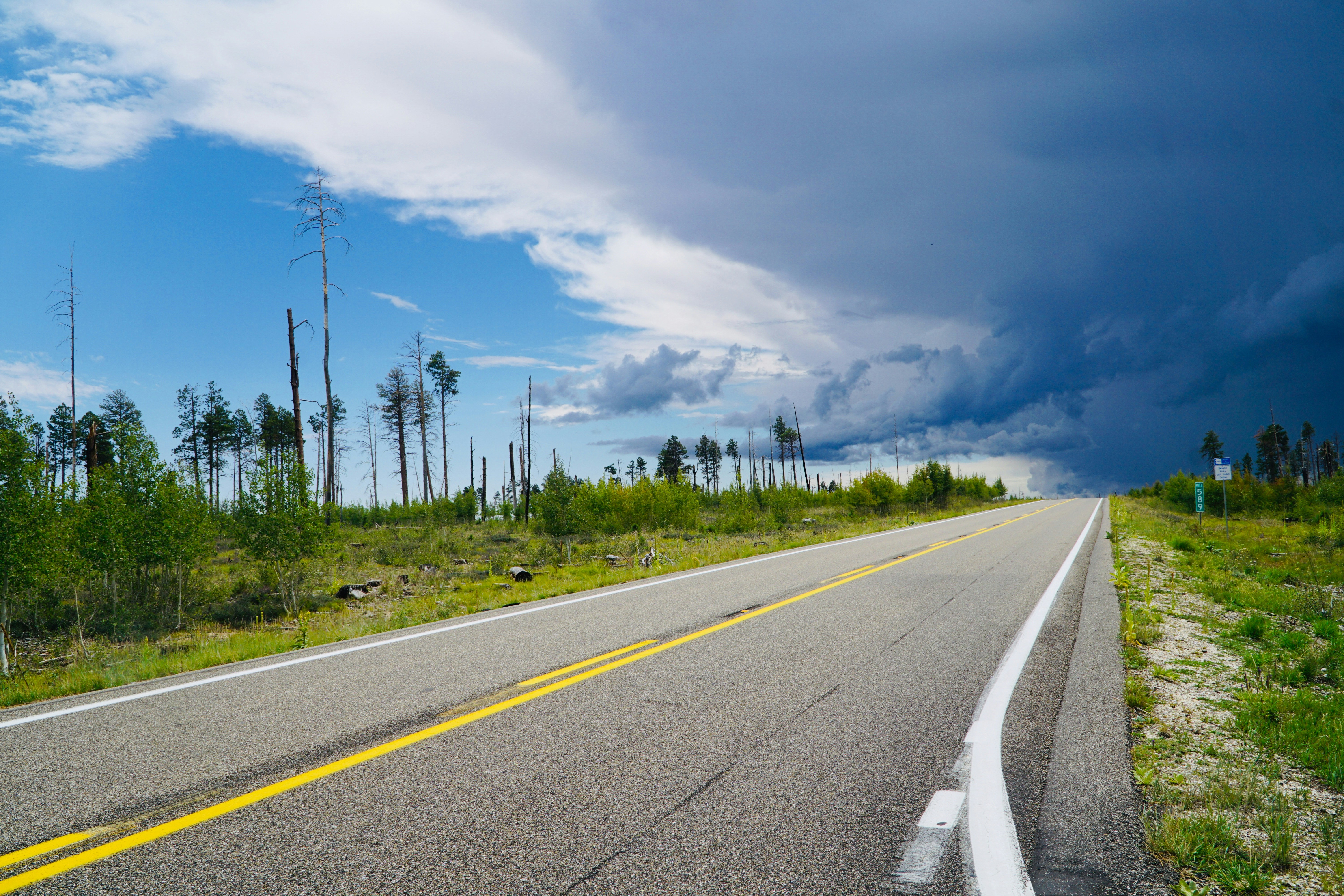 Road pavement photography photo – Free Road Image on Unsplash