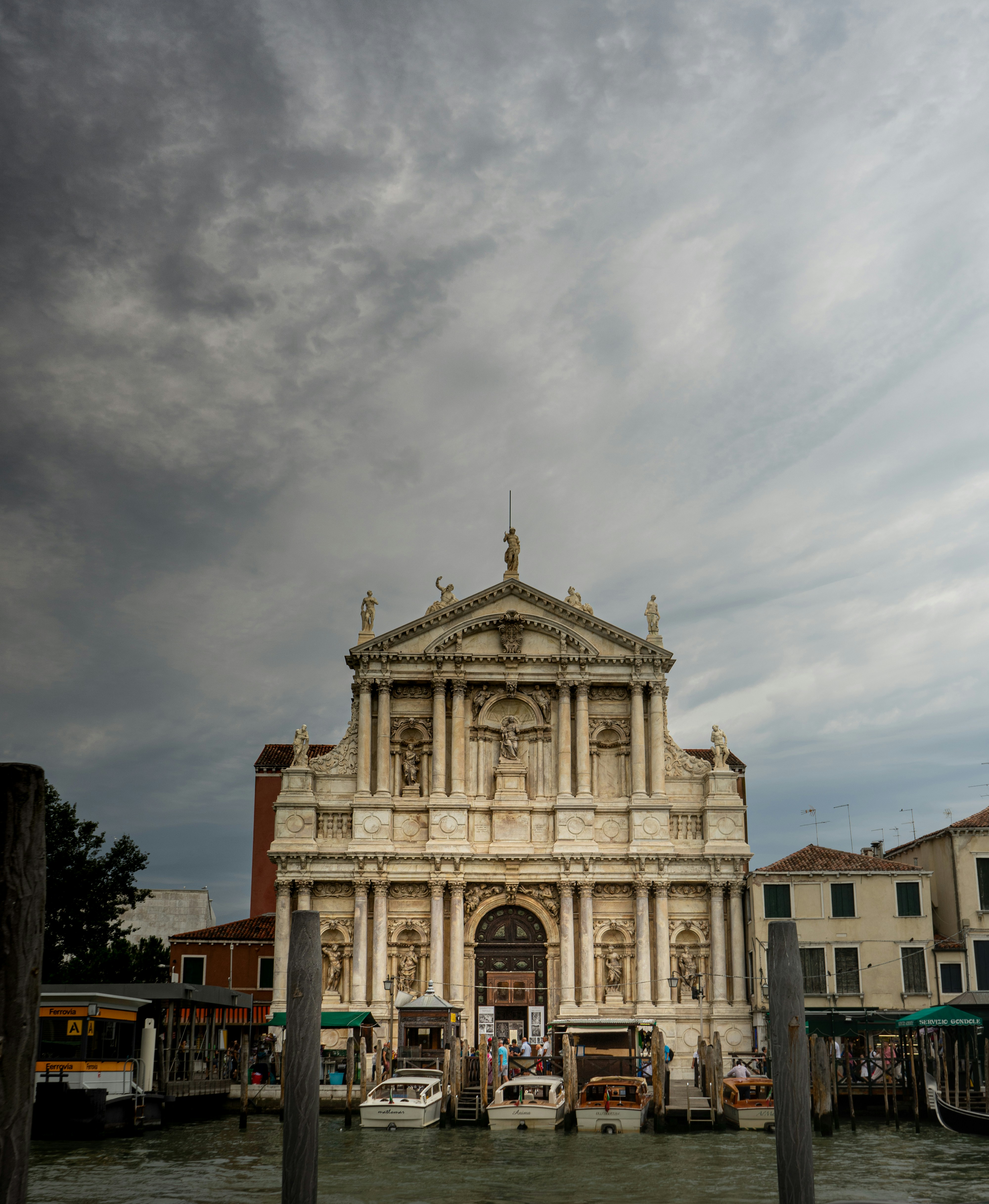 Beige church photo – Free Building Image on Unsplash