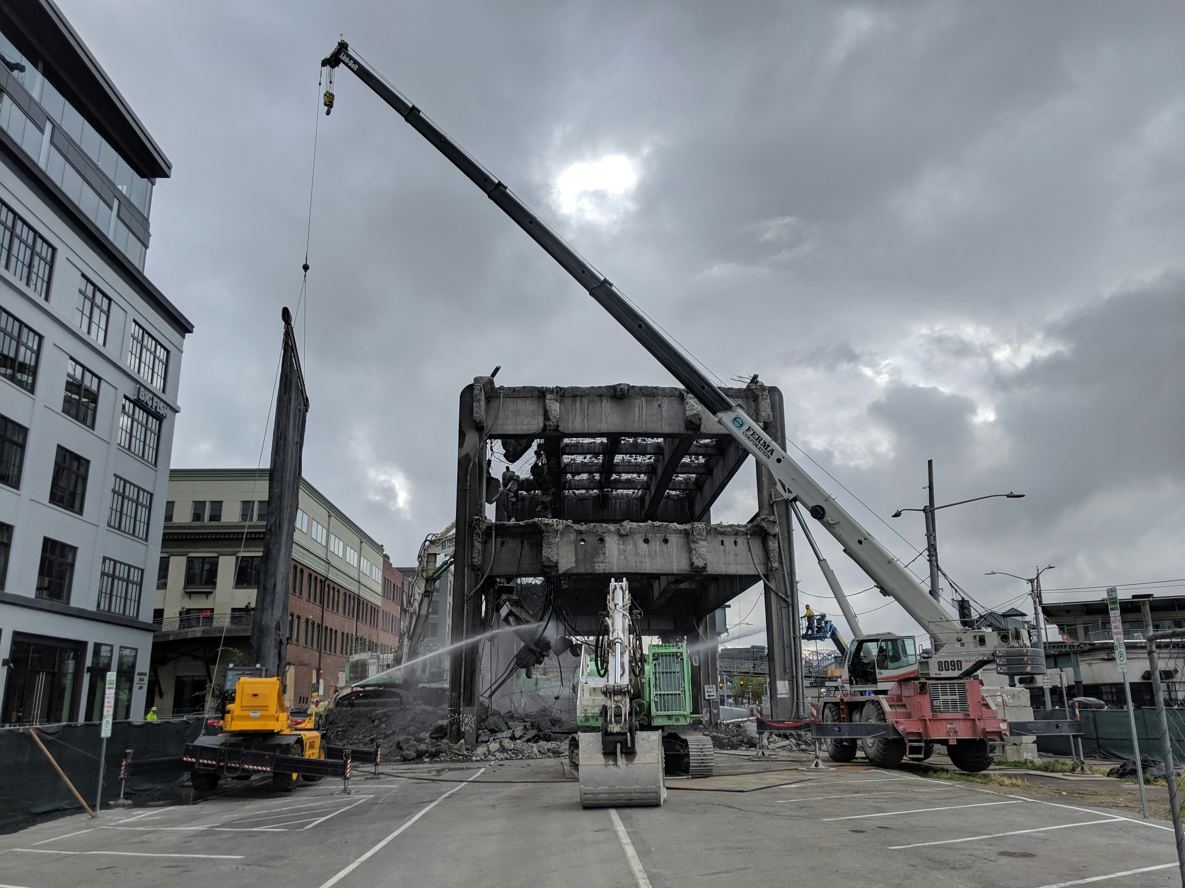 Red front loader photo – Free Seattle Image on Unsplash
