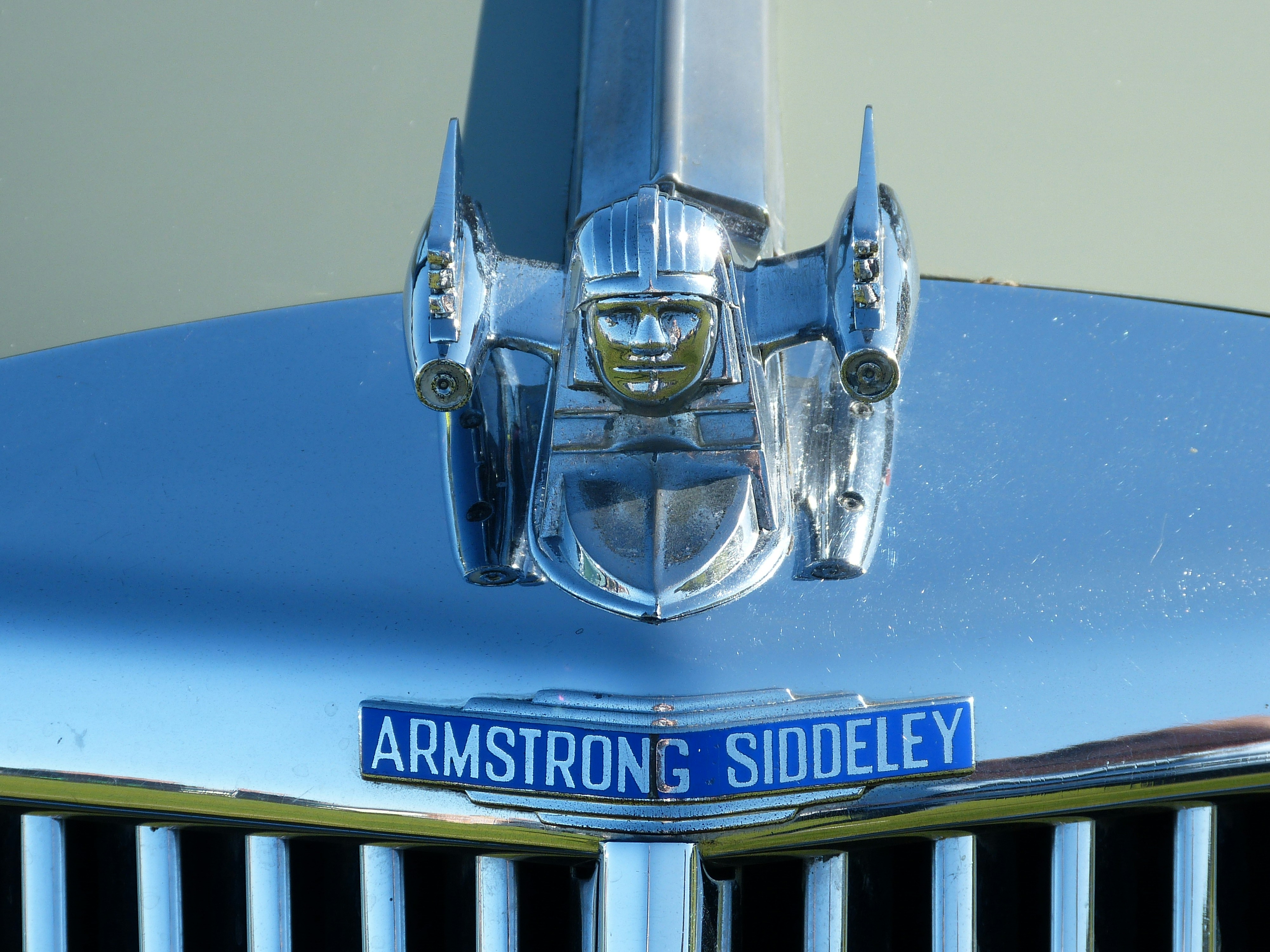 Foto zum Thema Armstrong-Siddeley-Emblem – Kostenloses Bild zu Blau auf ...