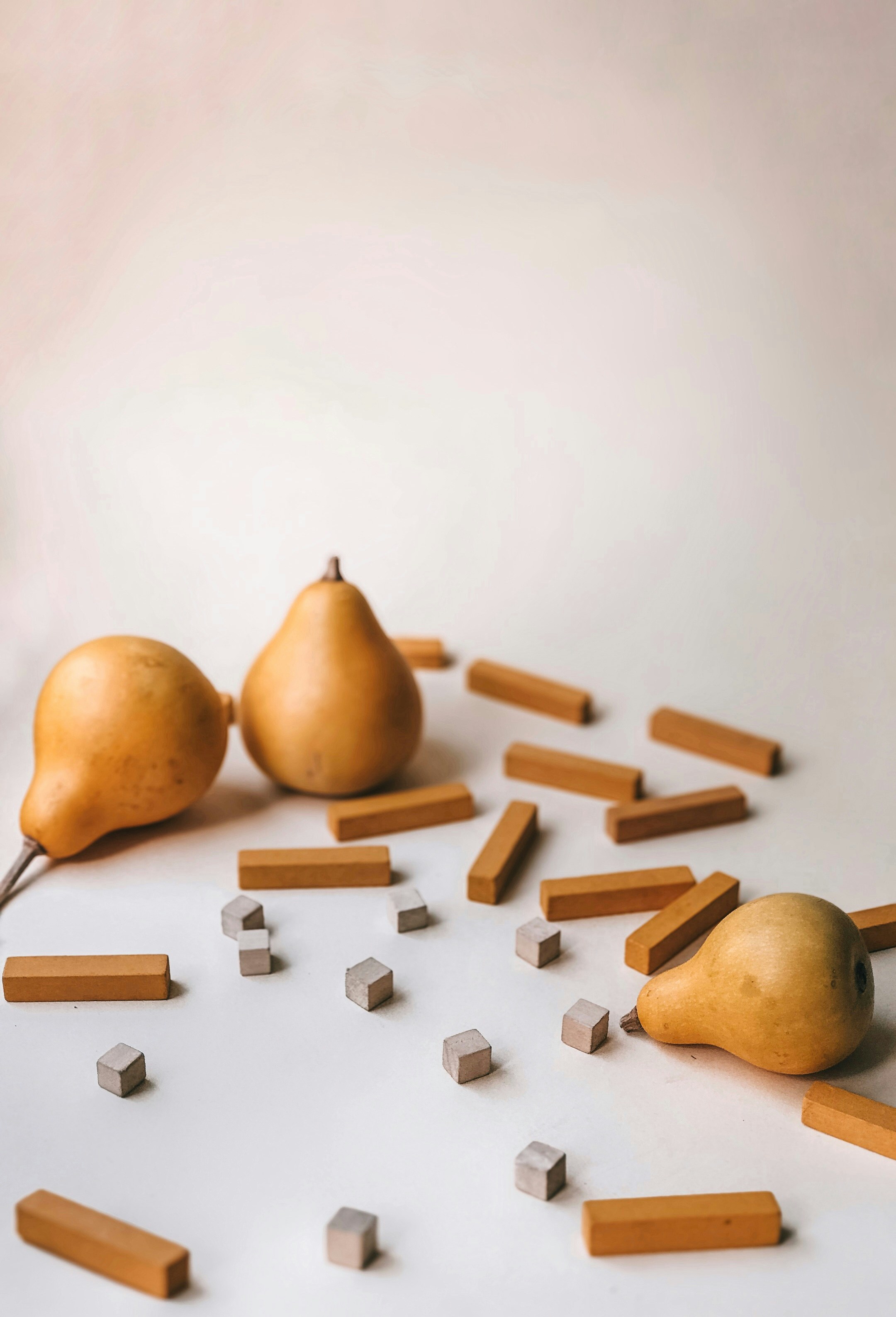 Three brown gourds on white surface photo – Free Food Image on Unsplash