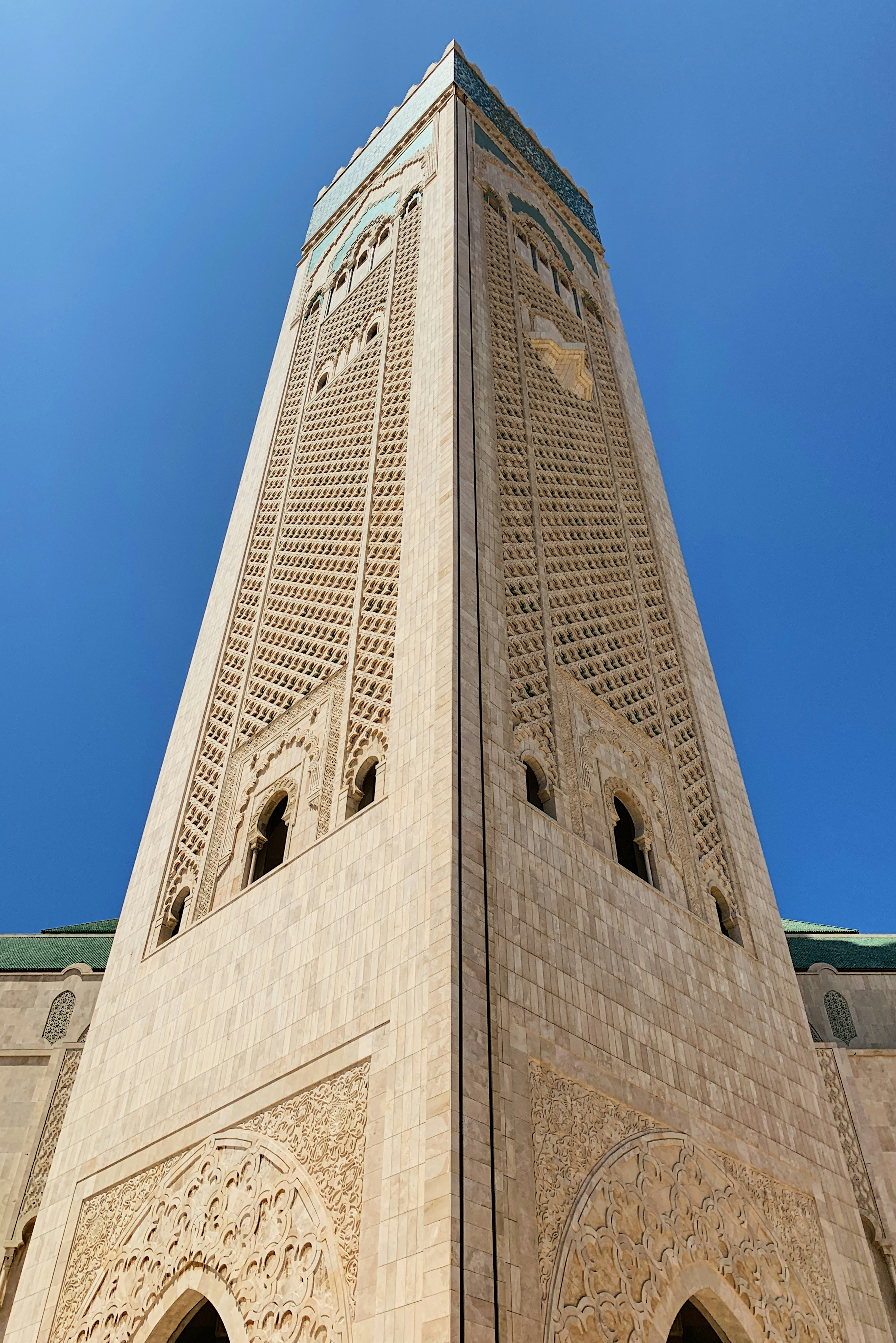 Beige brick tower building photo – Free Building Image on Unsplash