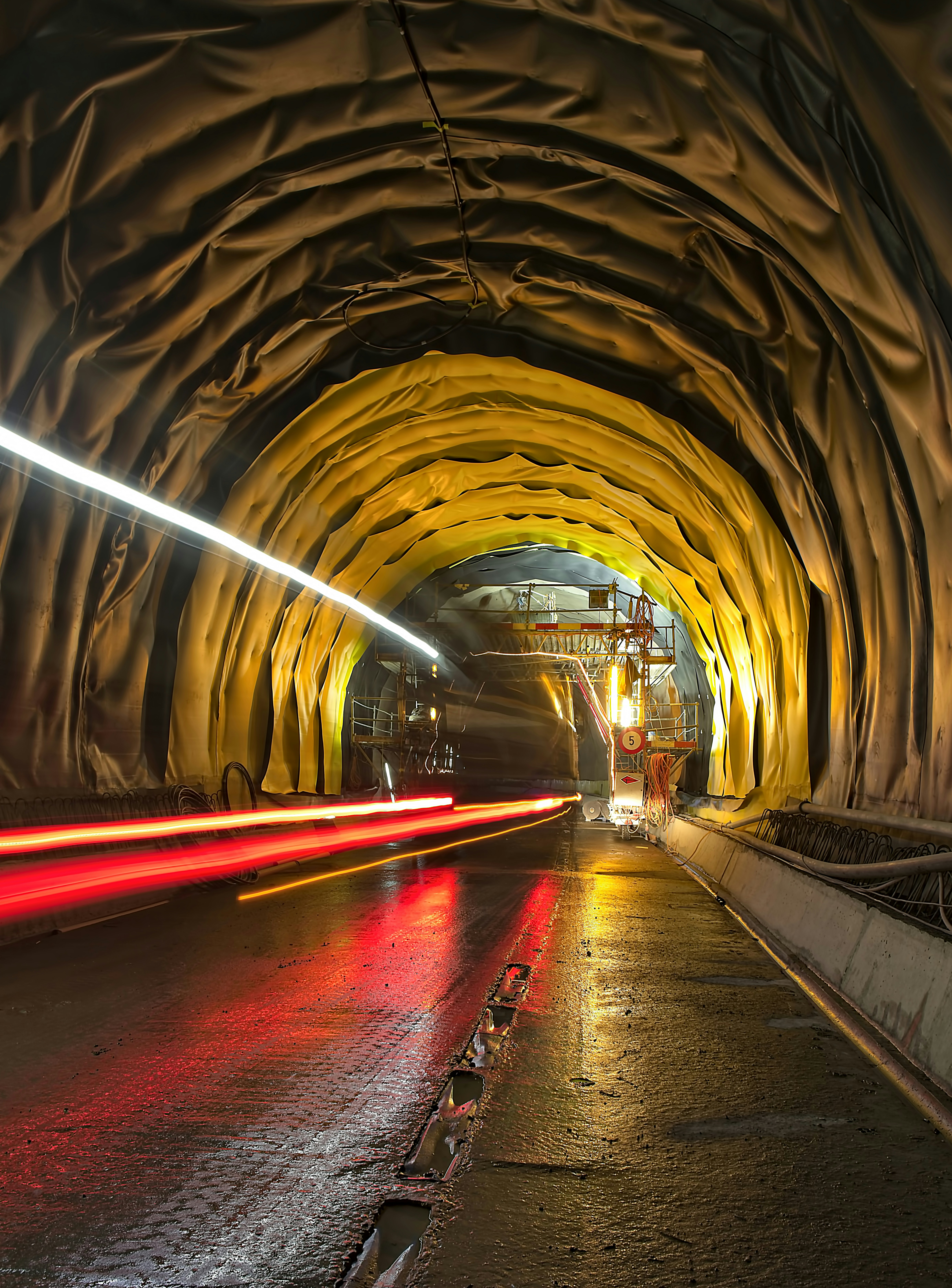 Tunnel Construction Pictures | Download Free Images on Unsplash