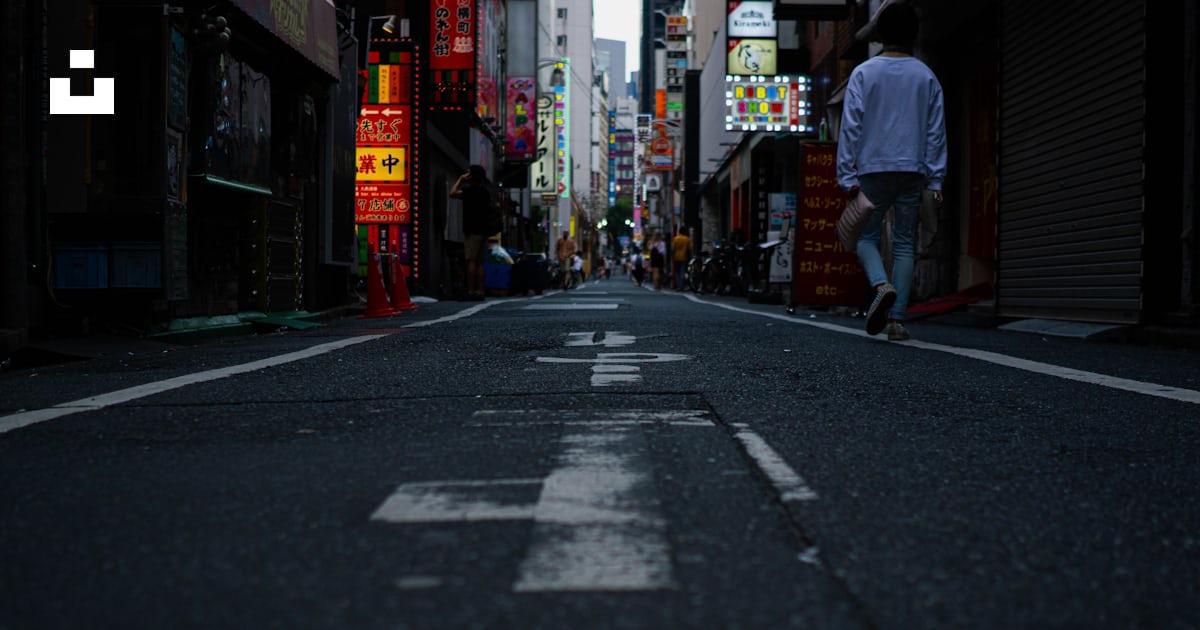 Man Wearing Blue Dress Shirt Photo Free Japan Image On Unsplash