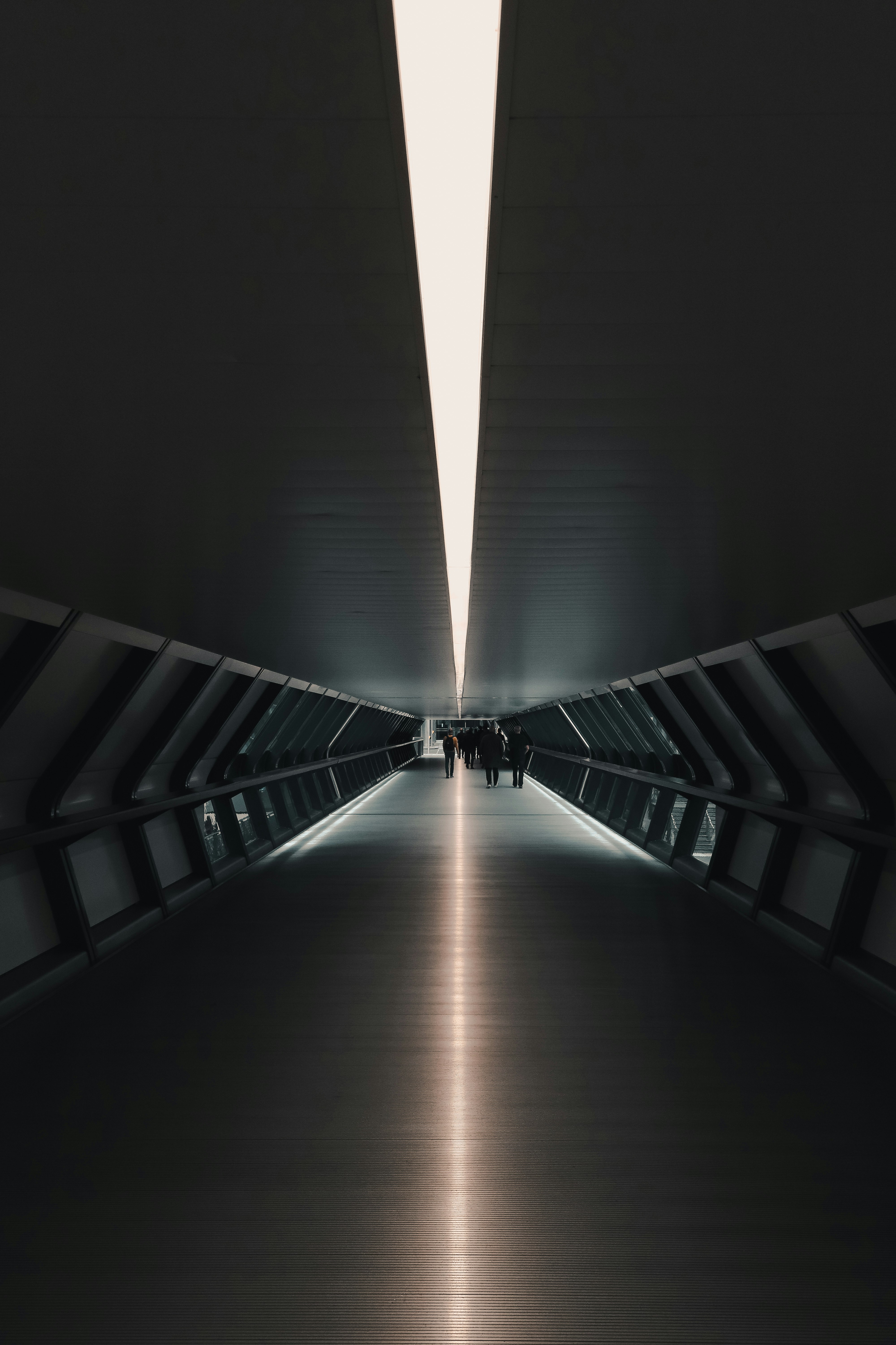 Gray pathway photo – Free Architecture Image on Unsplash