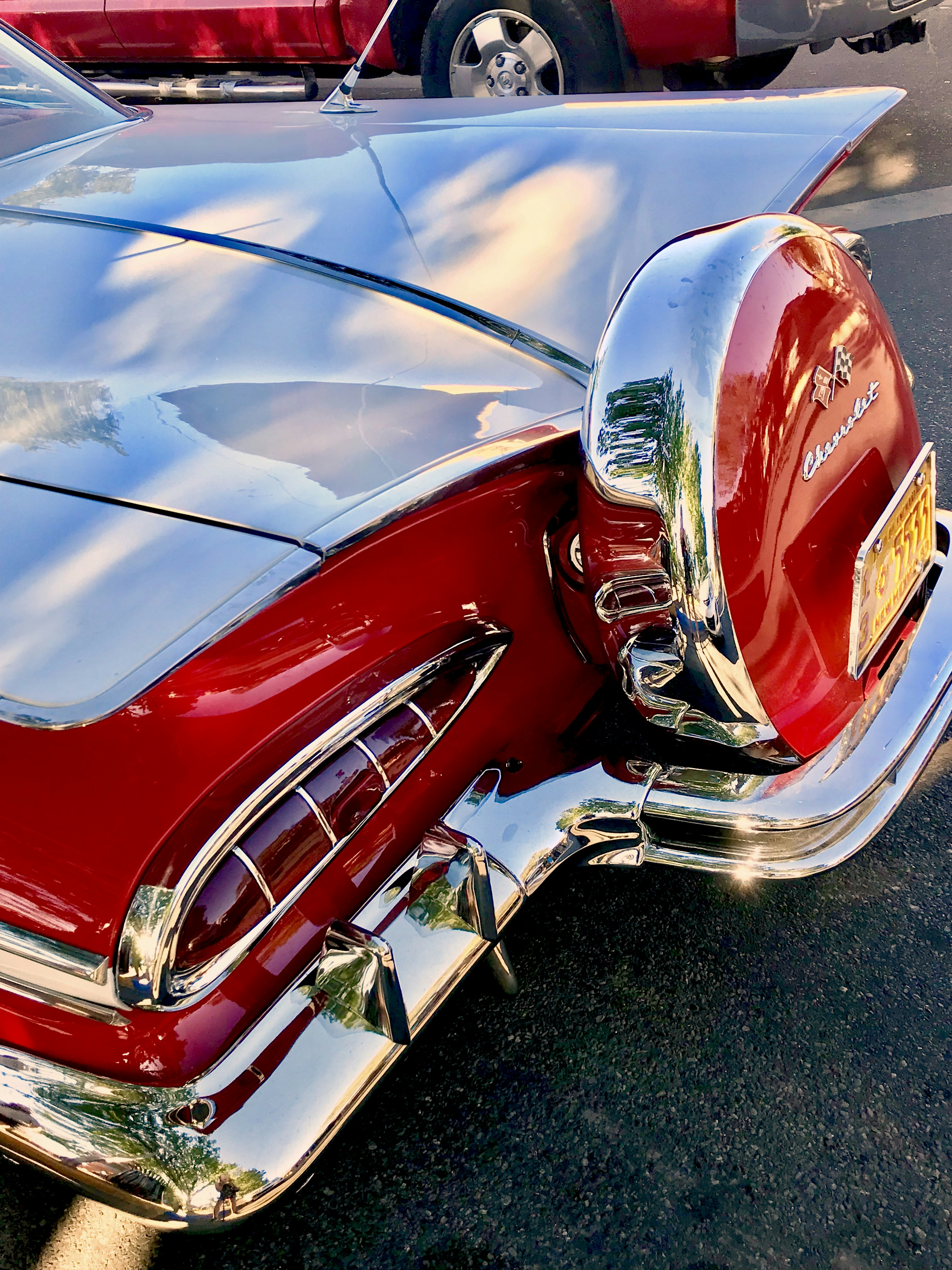 Classic red car photo – Free Machine Image on Unsplash