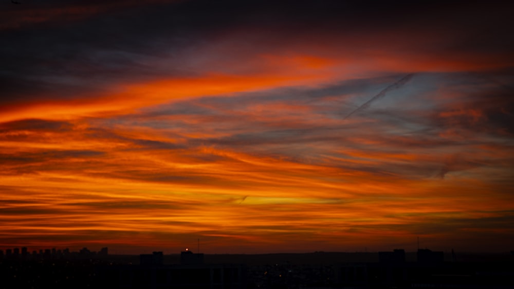Cloudy sky during golden hour photo – Free Nature Image on Unsplash Cloudy sky during golden hour photo – Free Nature Image on Unsplash