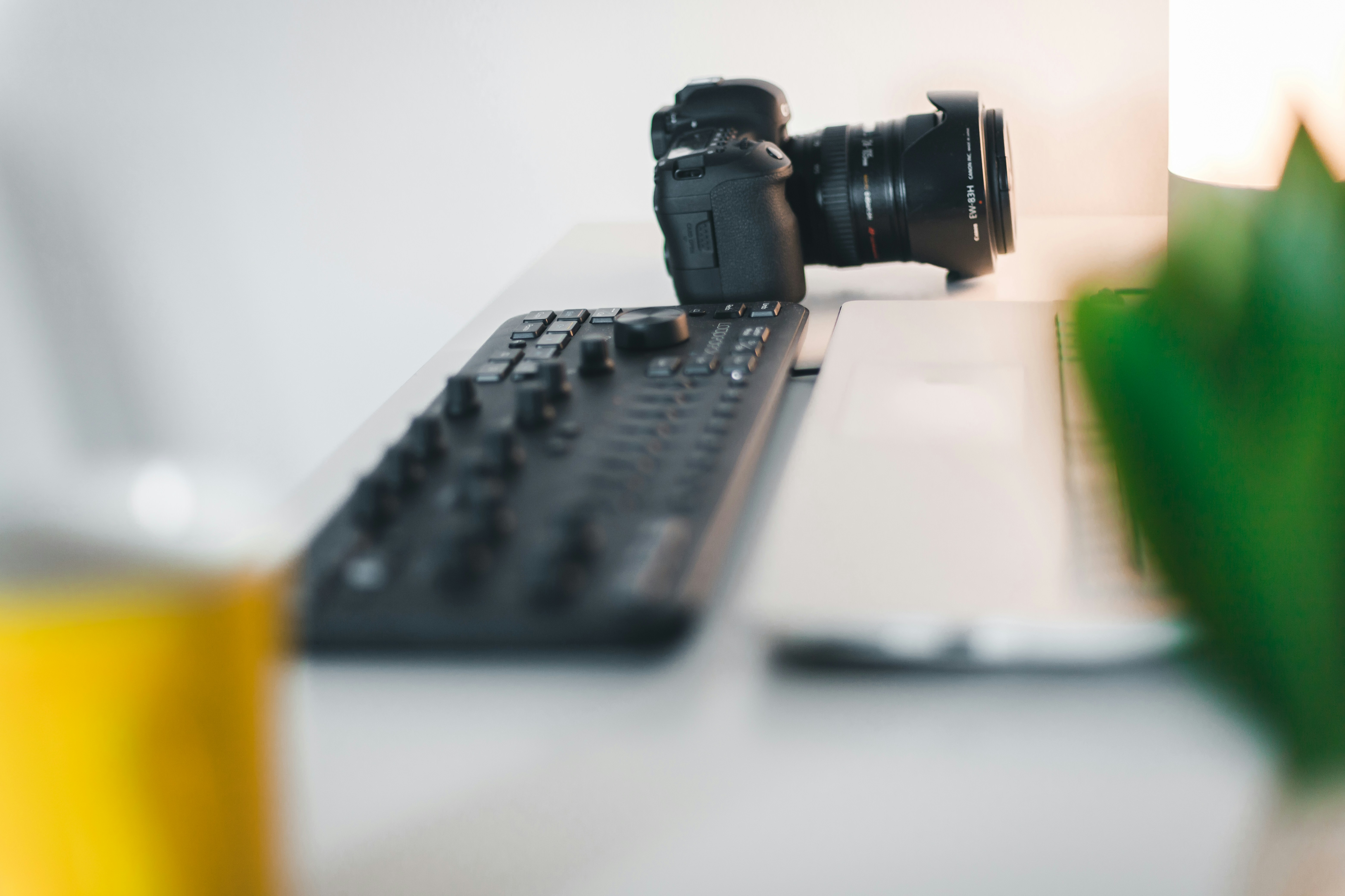 Black computer keyboard and camera photo – Free Grey Image on Unsplash