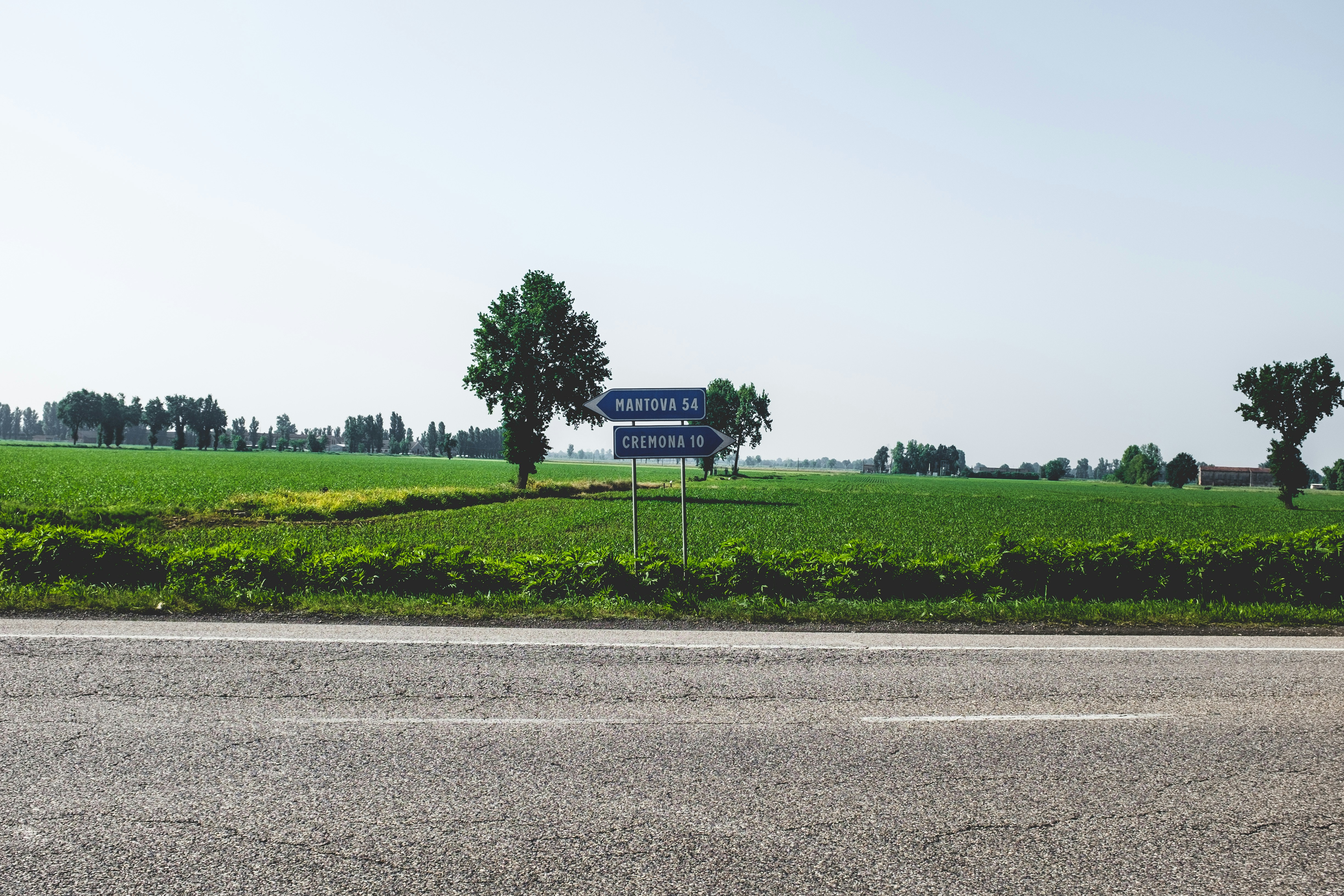 Quiet Crossroads in the Countrysideantonio molinari