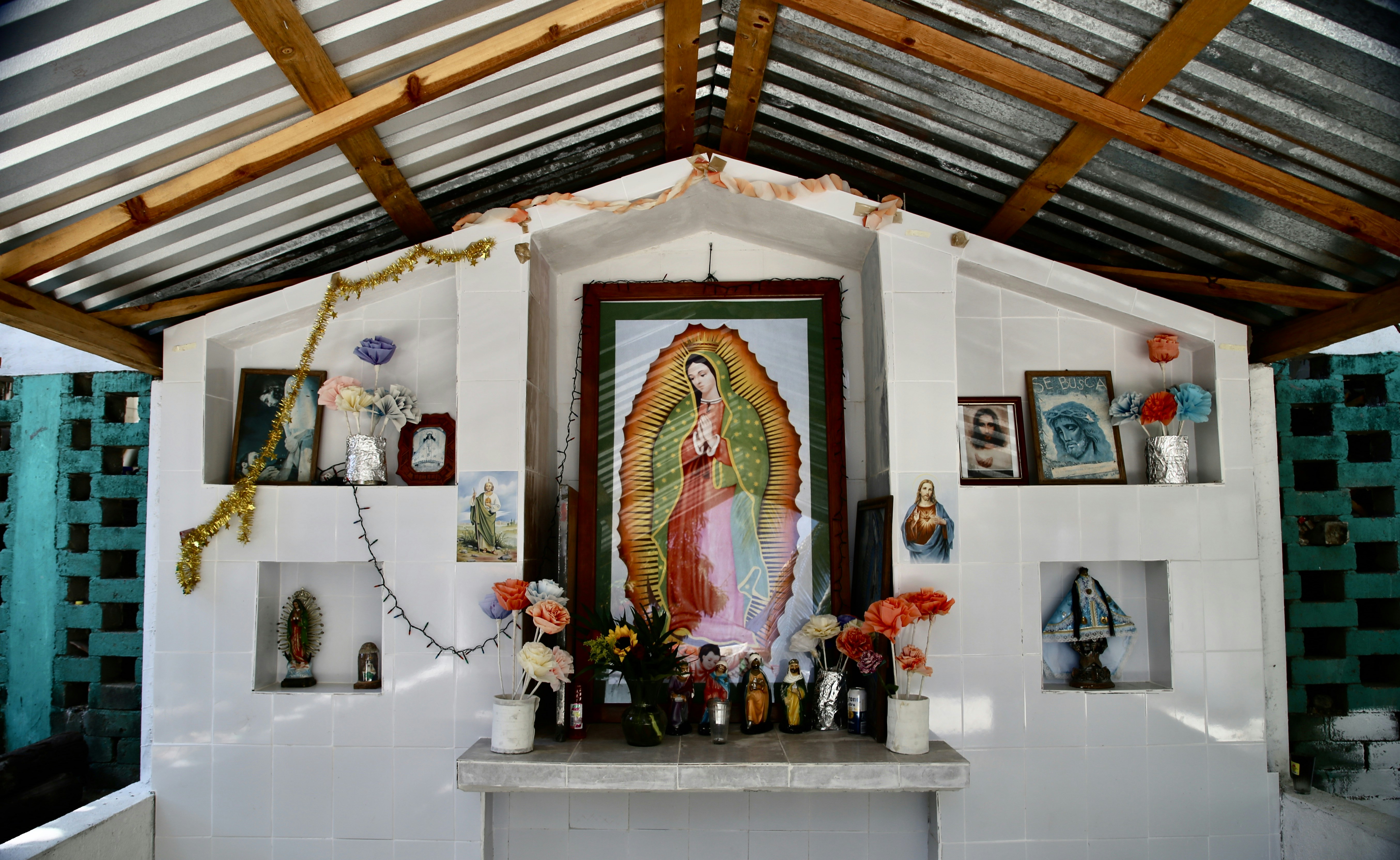 Religious photo photo – Free Altar Image on Unsplash