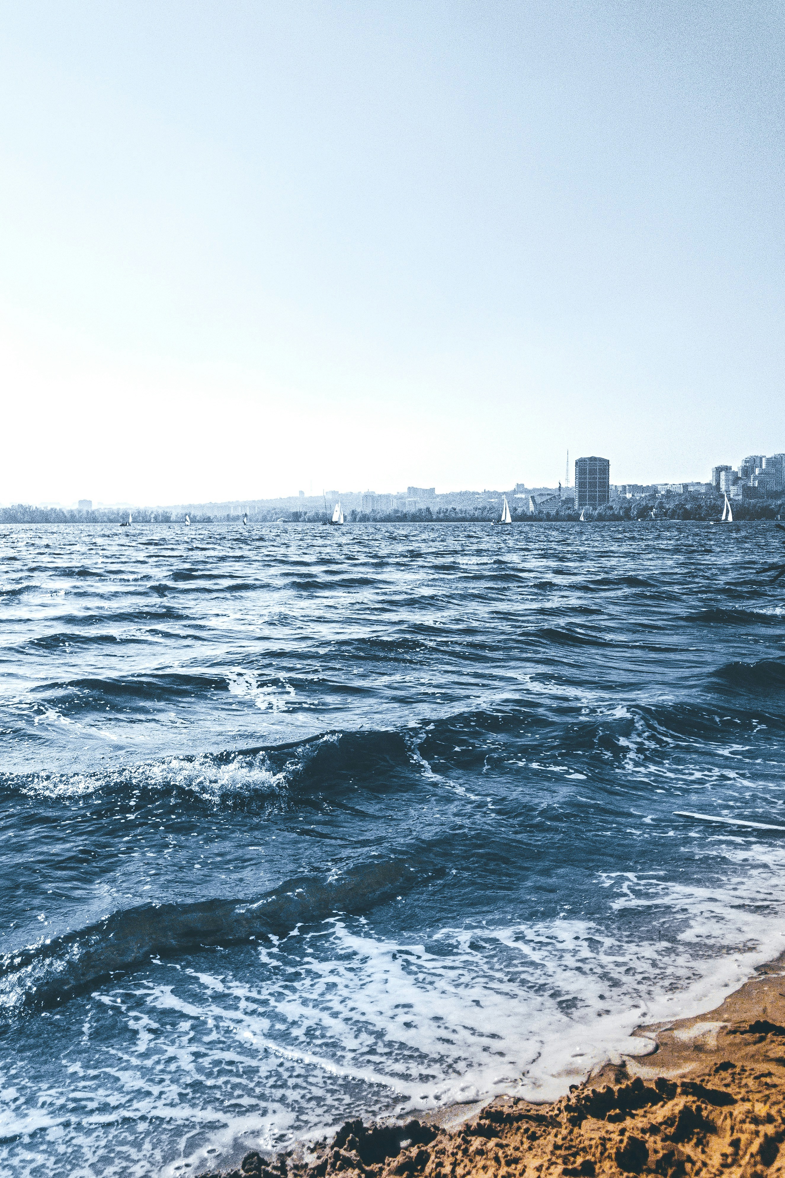 Sea at daytime photo – Free Blue Image on Unsplash