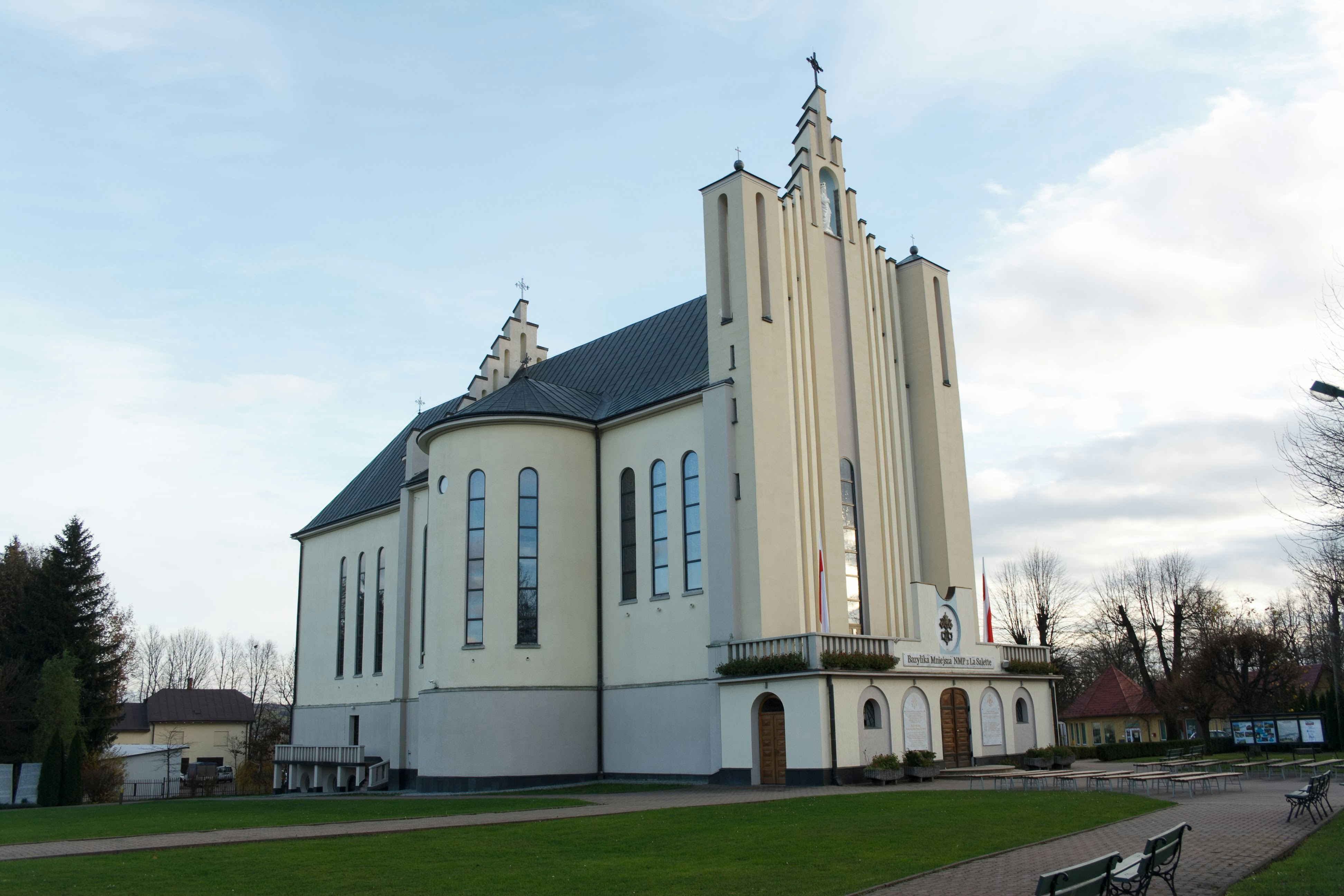 Dębowiec
 | parish under white sky