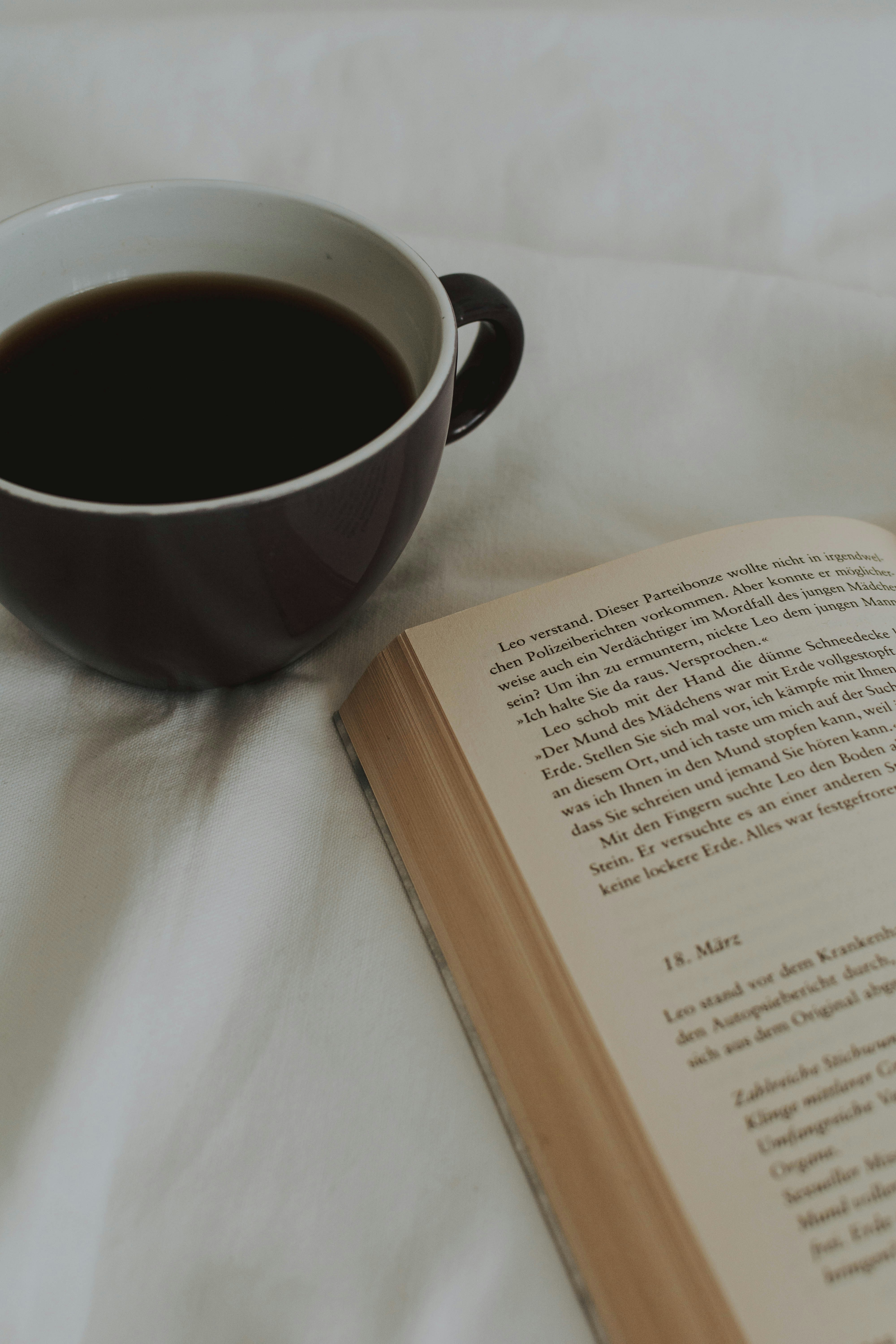 Coffee Book Pictures | Download Free Images on Unsplash