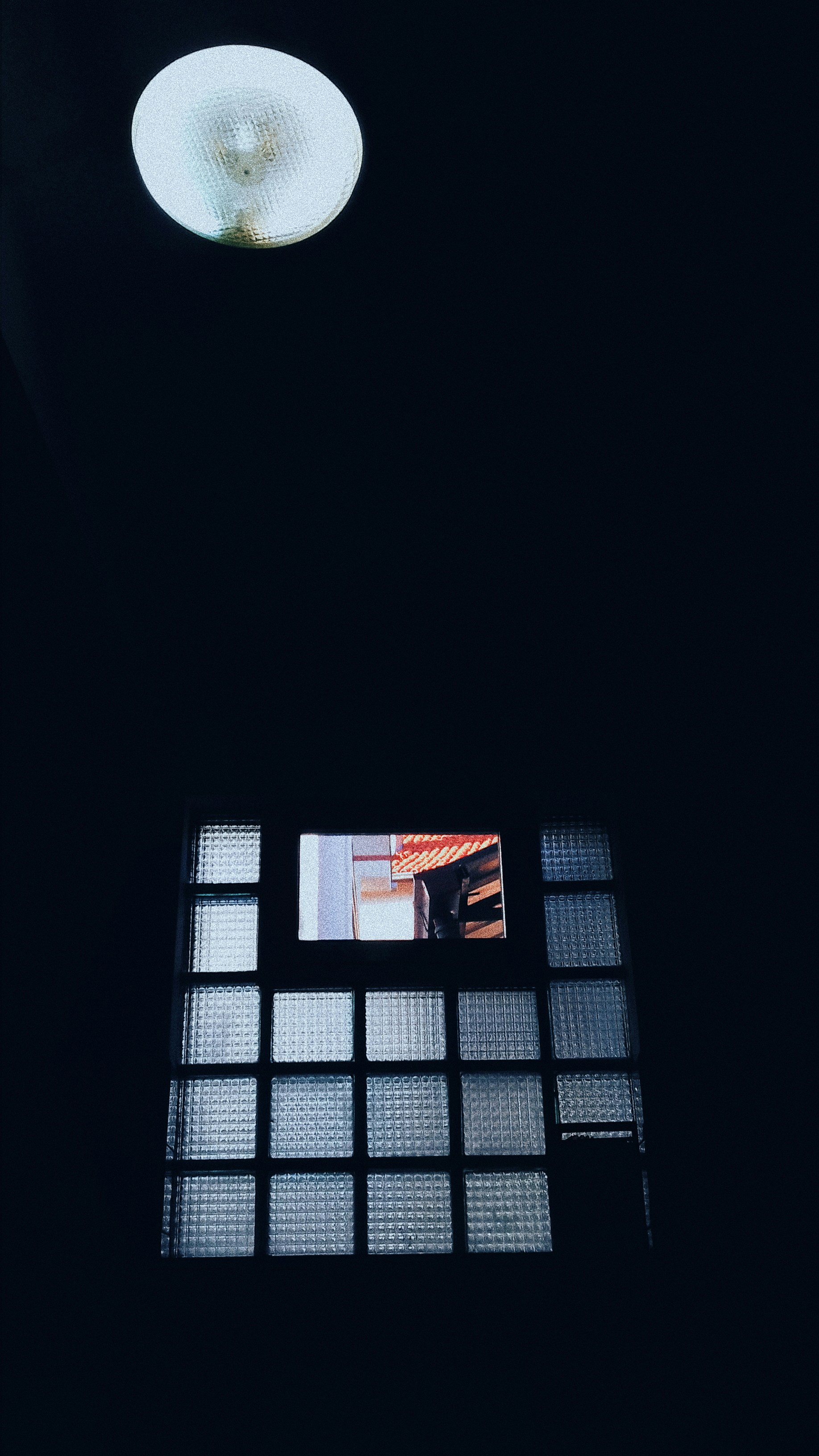Night Window Pictures | Download Free Images on Unsplash