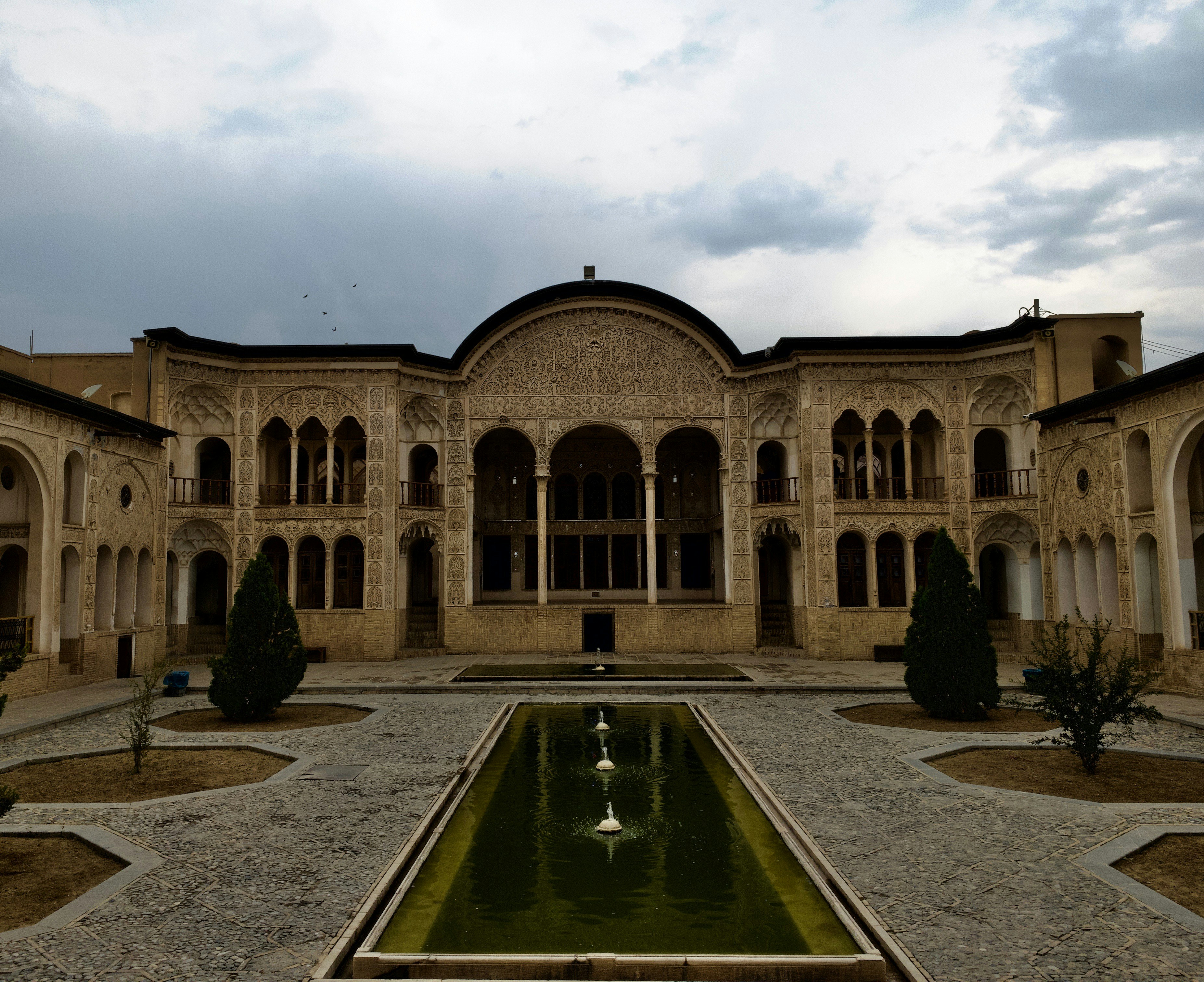 Persian Architecture Pictures | Download Free Images on Unsplash