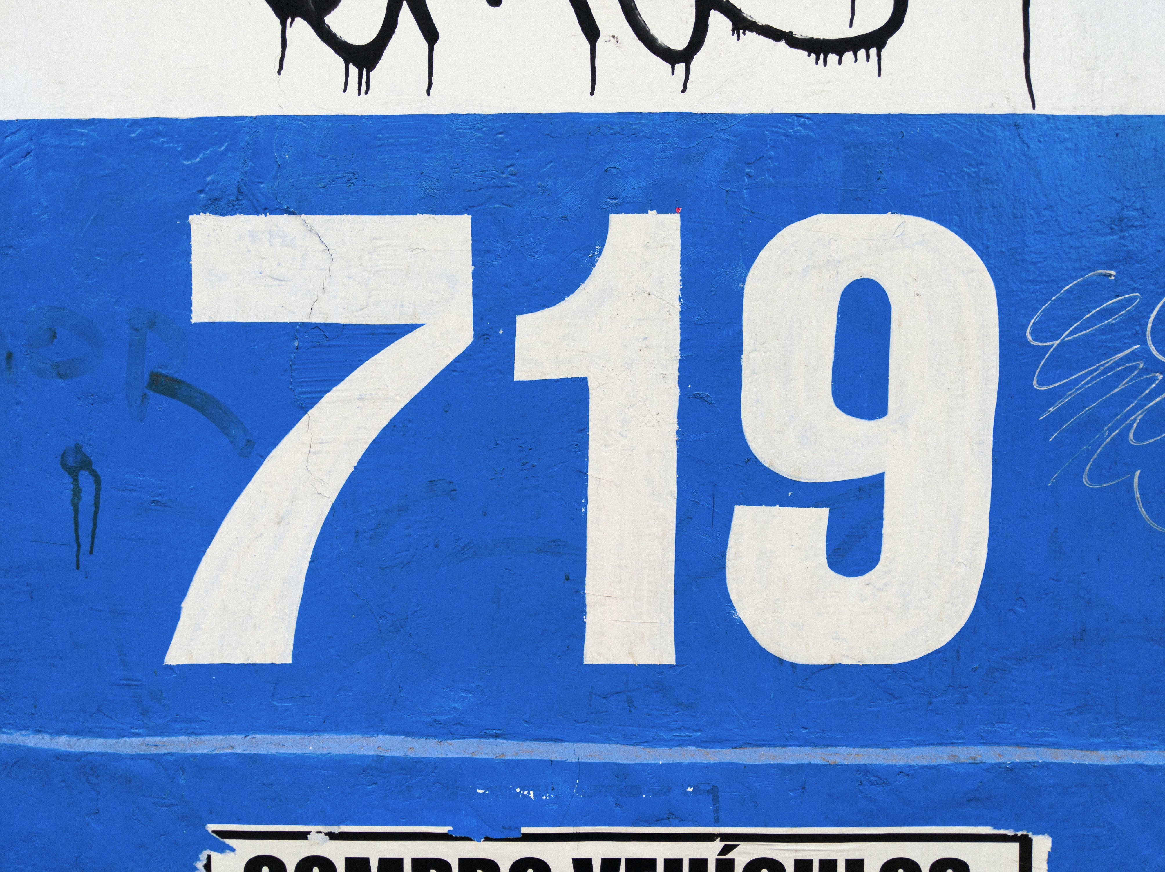 white and blue 791 painted number