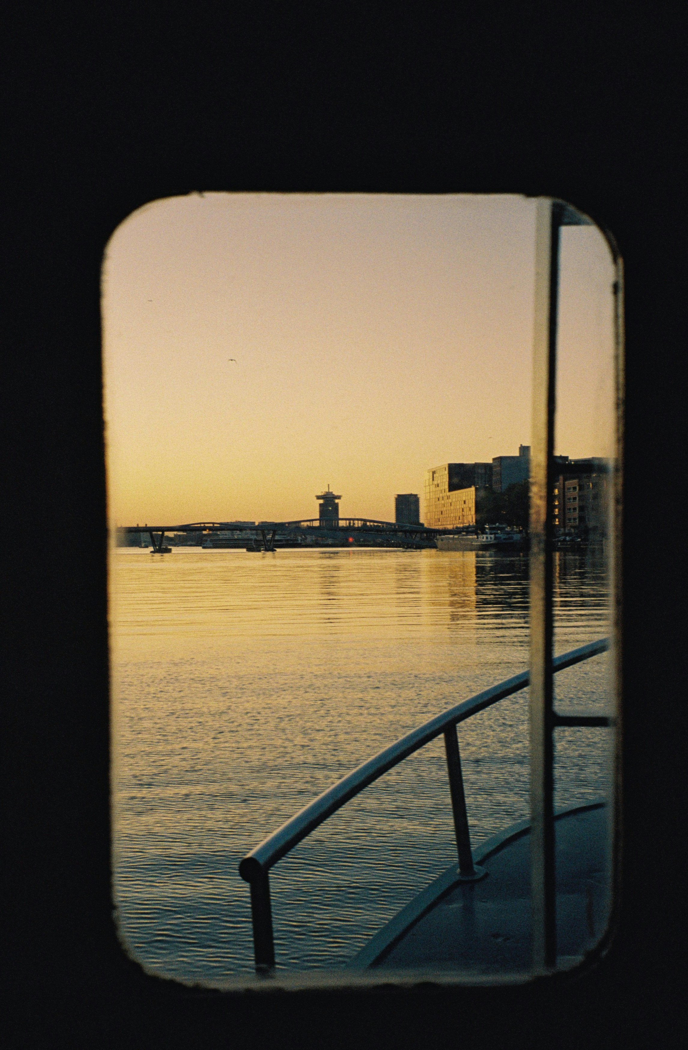 Het Ij 사진 | Unsplash에서 무료 이미지 다운로드