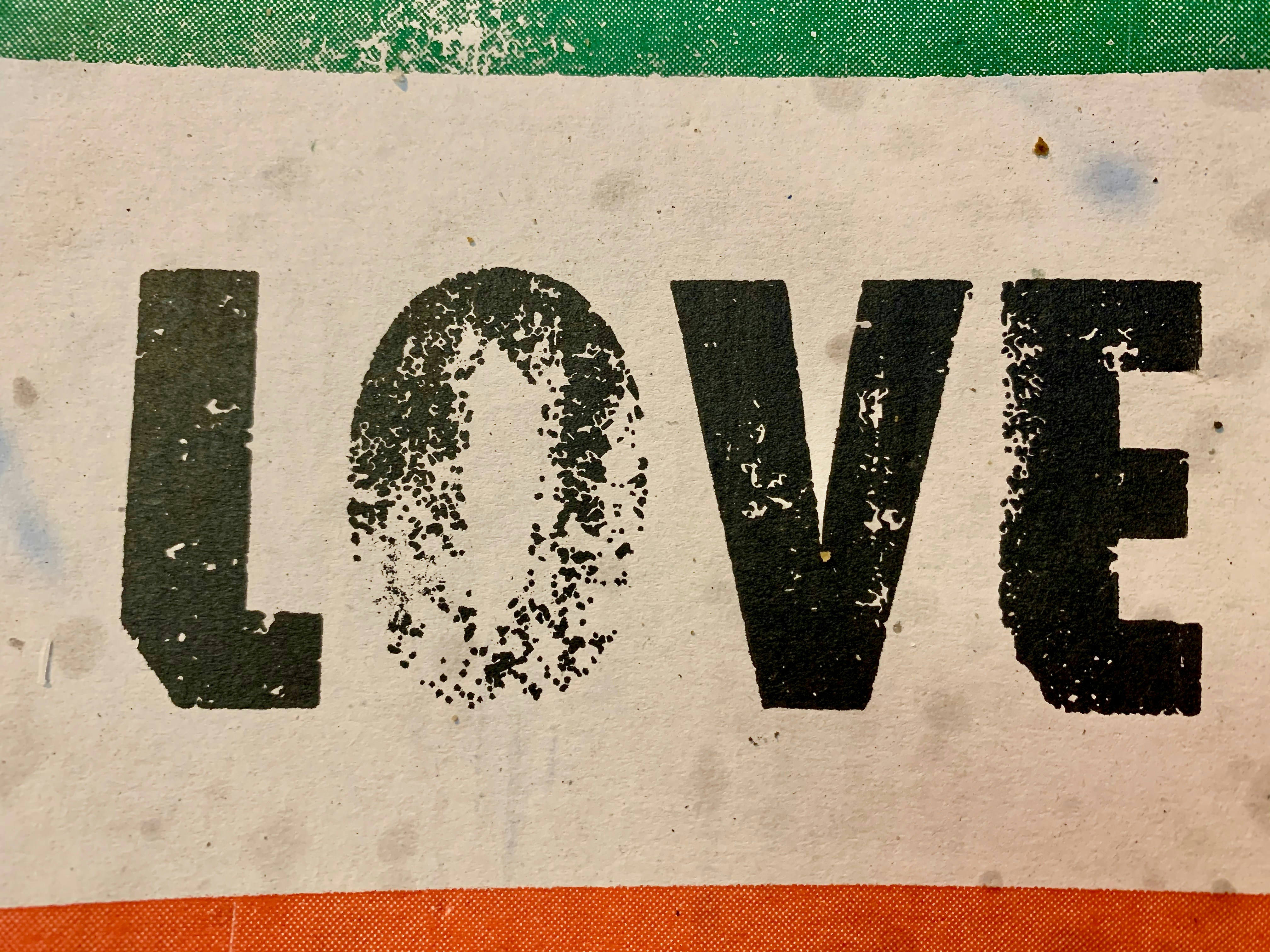 Love signage photo – Free Text Image on Unsplash