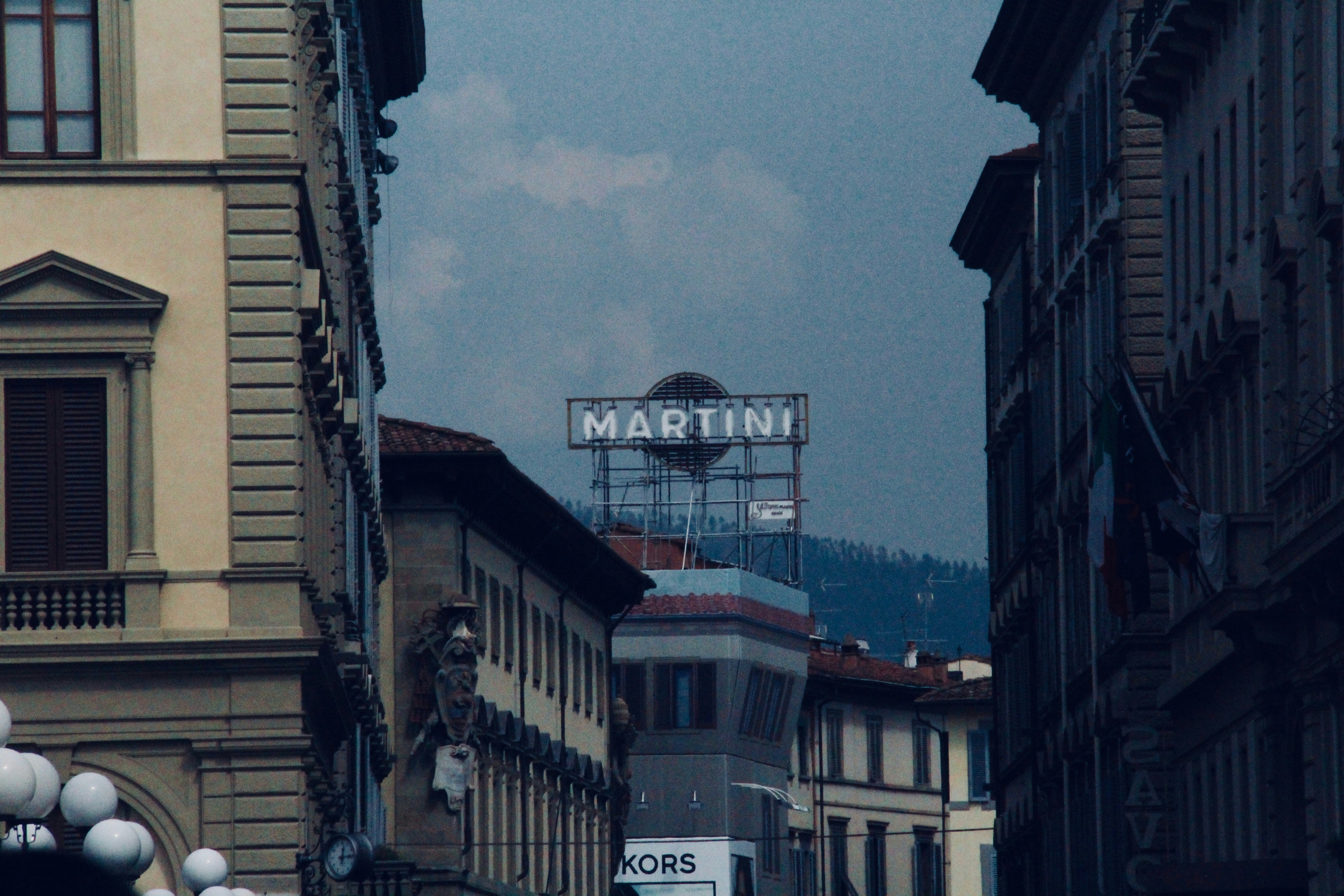 Pop Mart Pictures | Download Free Images on Unsplash