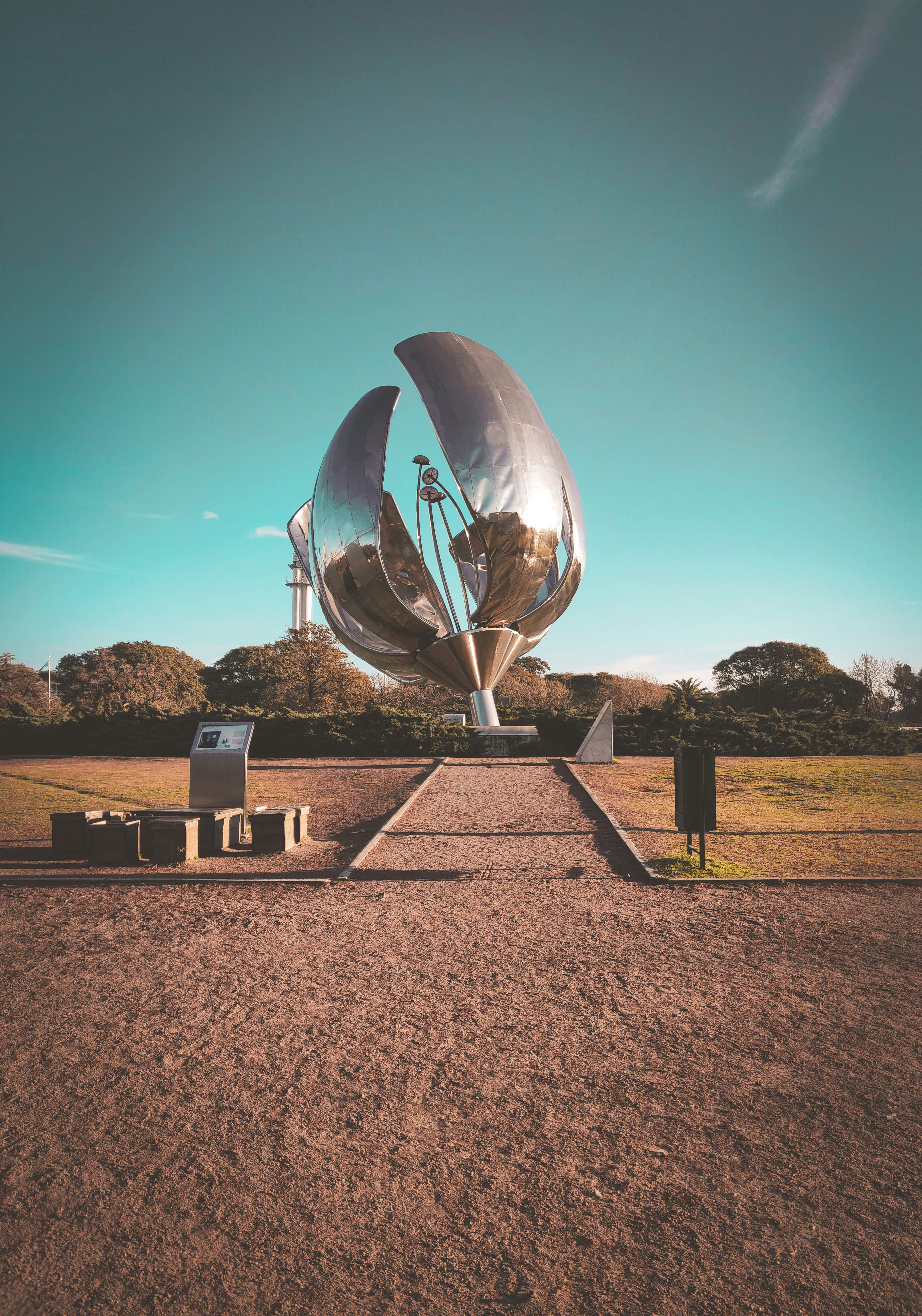 silver metal attachment