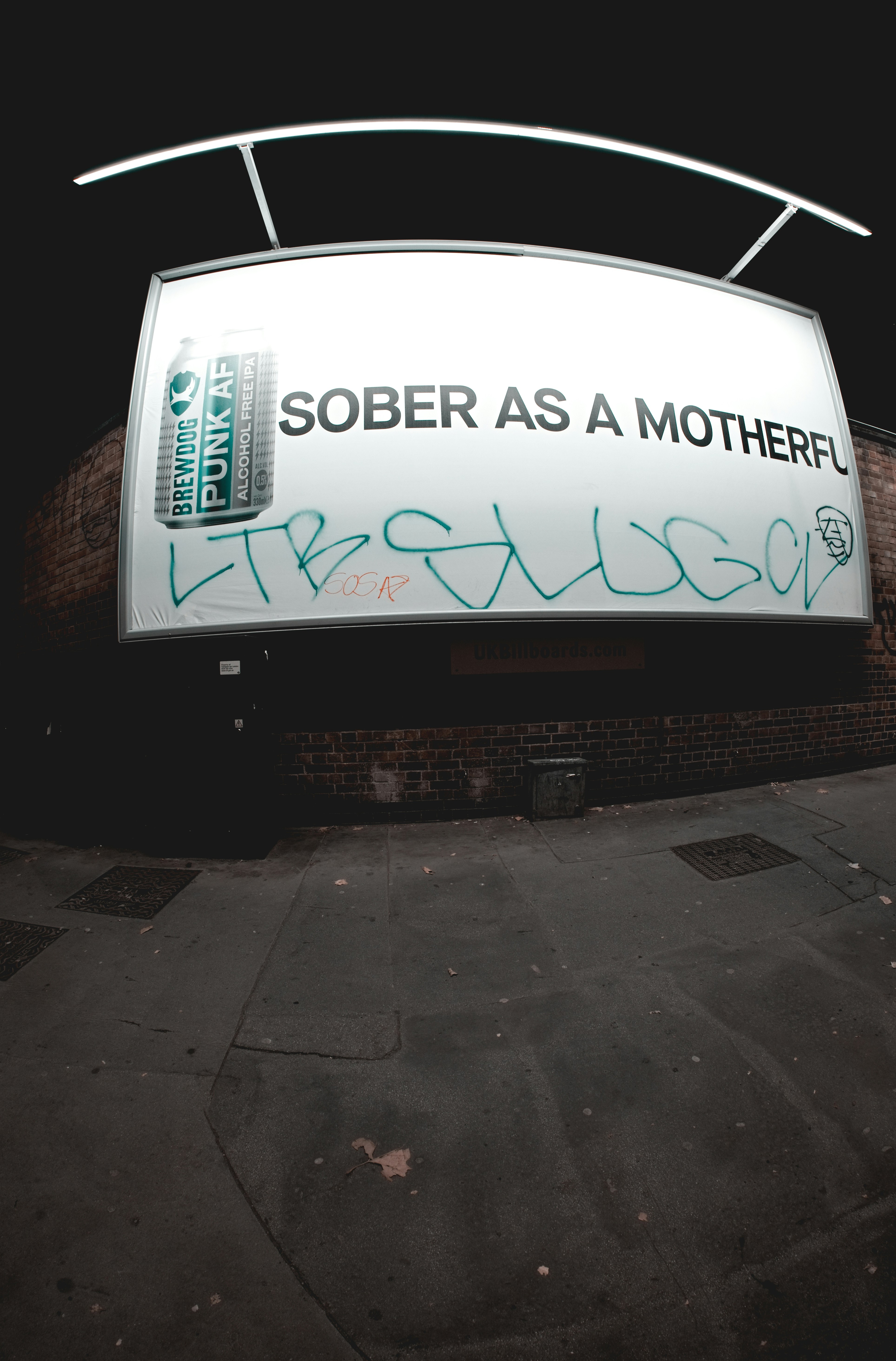 45,628+ Sober Pictures | Download Free Images on Unsplash
