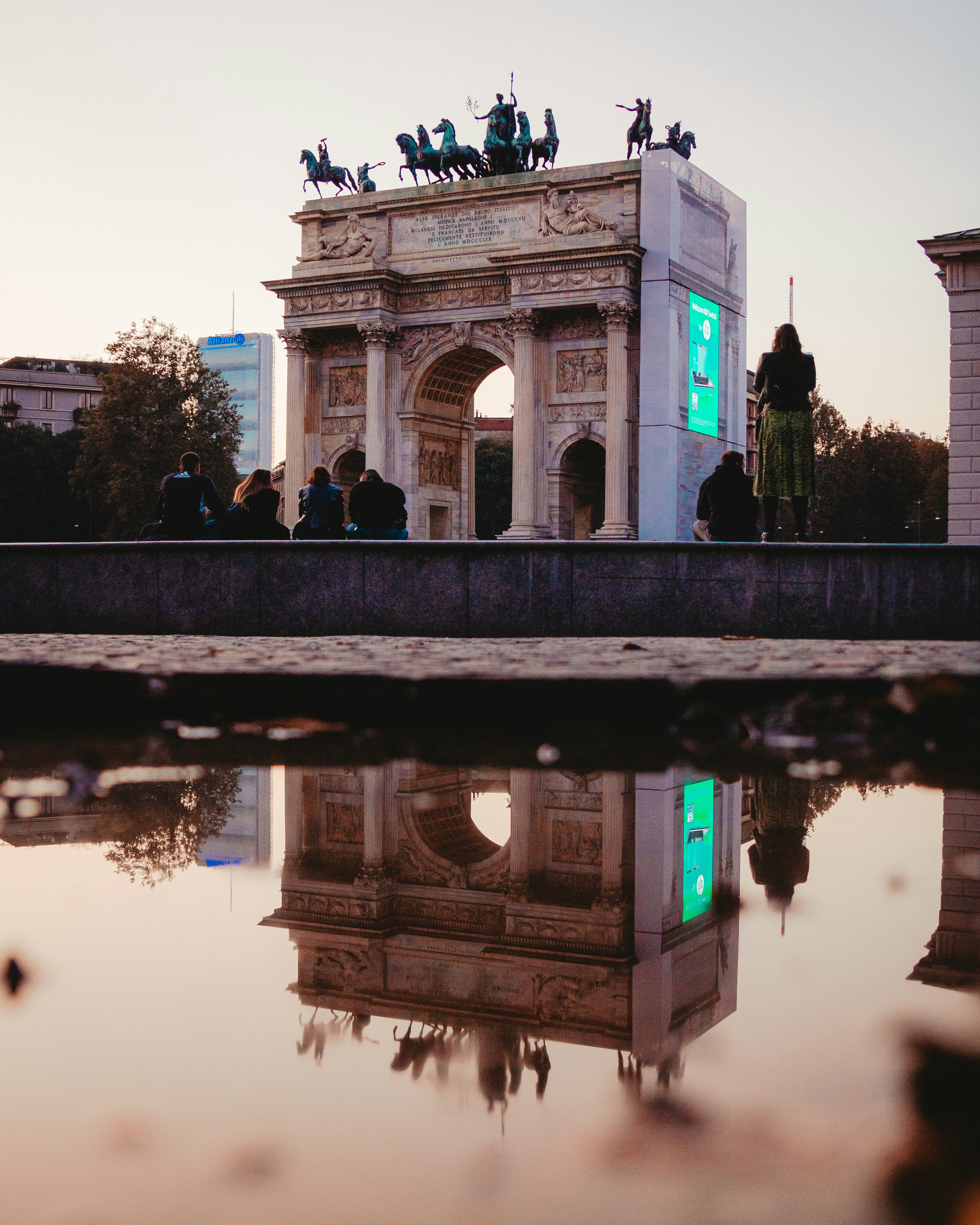 Reflection photography of concrete arch photo – Free City Image on Unsplash