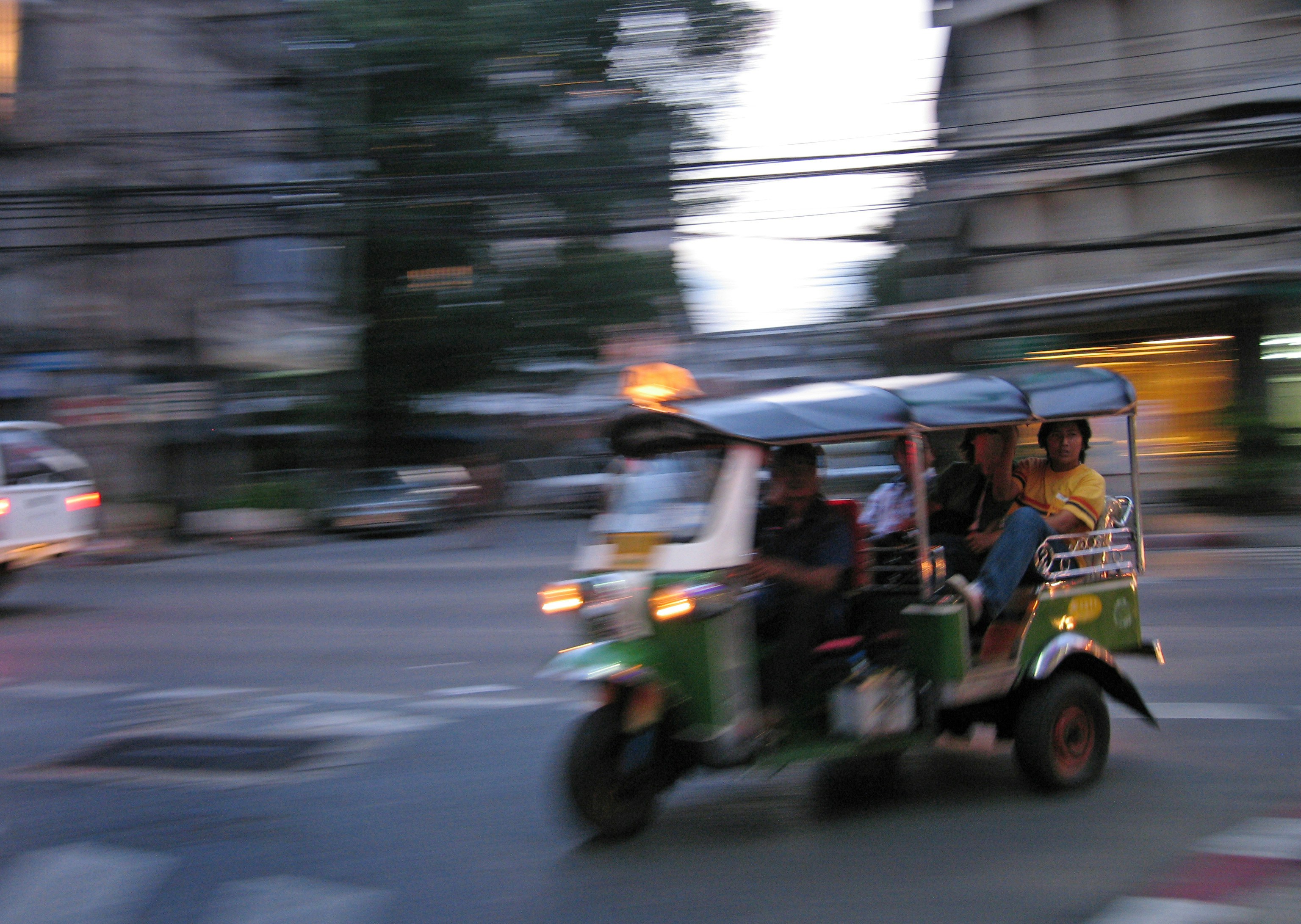 Best 100+ Auto Rickshaw Pictures | Download Free Images on Unsplash