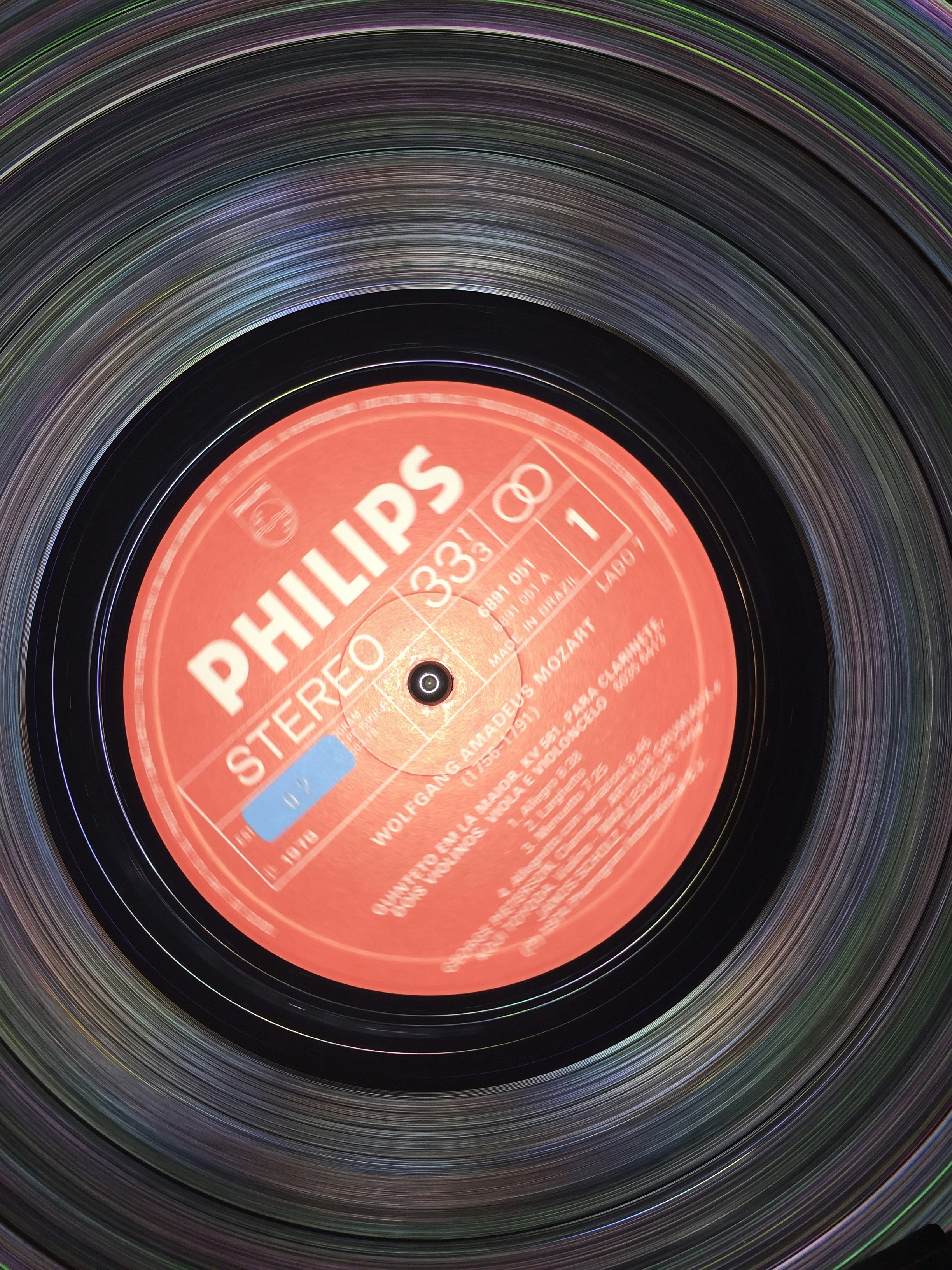 Black and red Philips vinyl record photo – Free Bela vista Image on ...