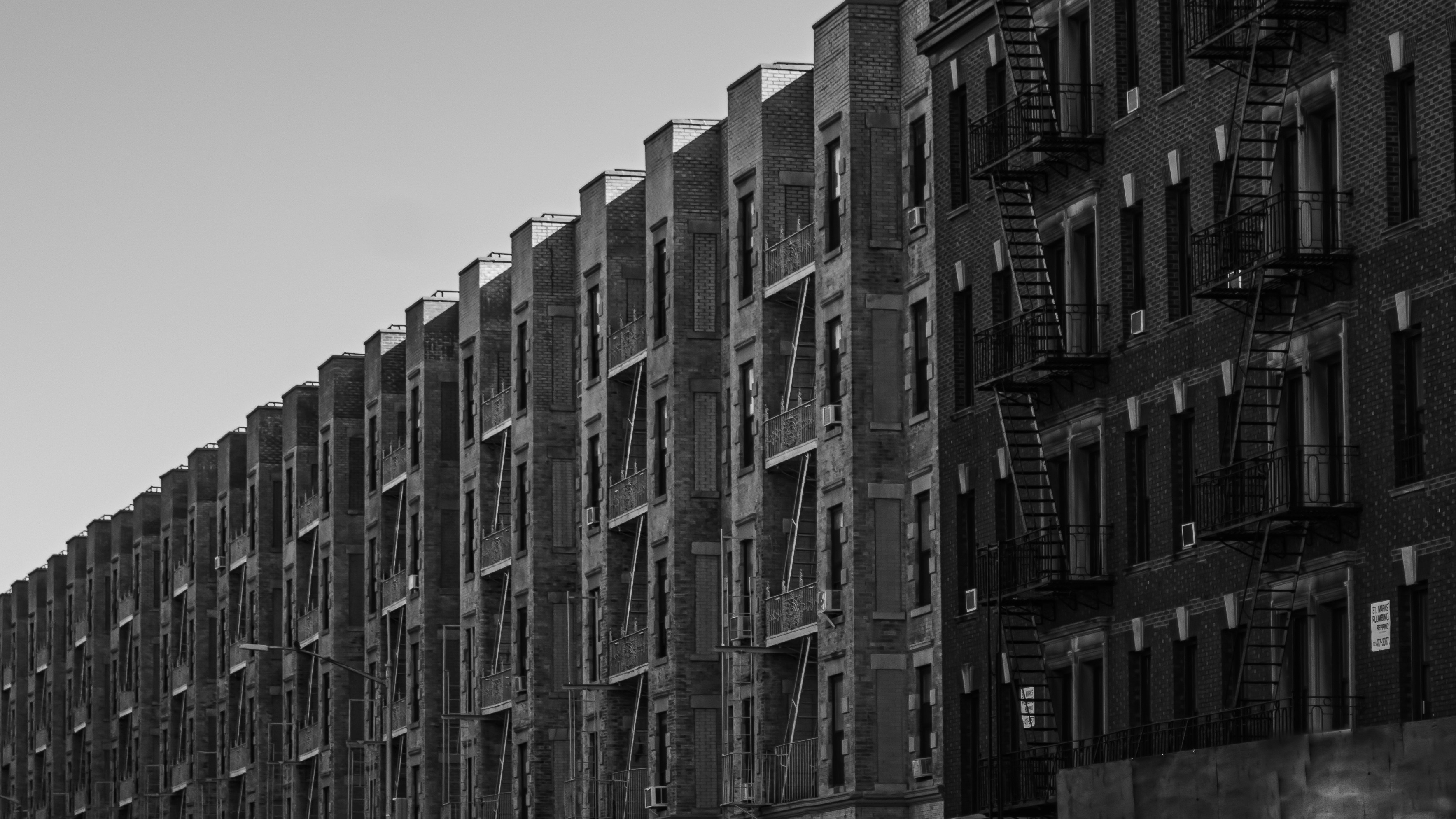 Gray-scale building photo – Free Building Image on Unsplash