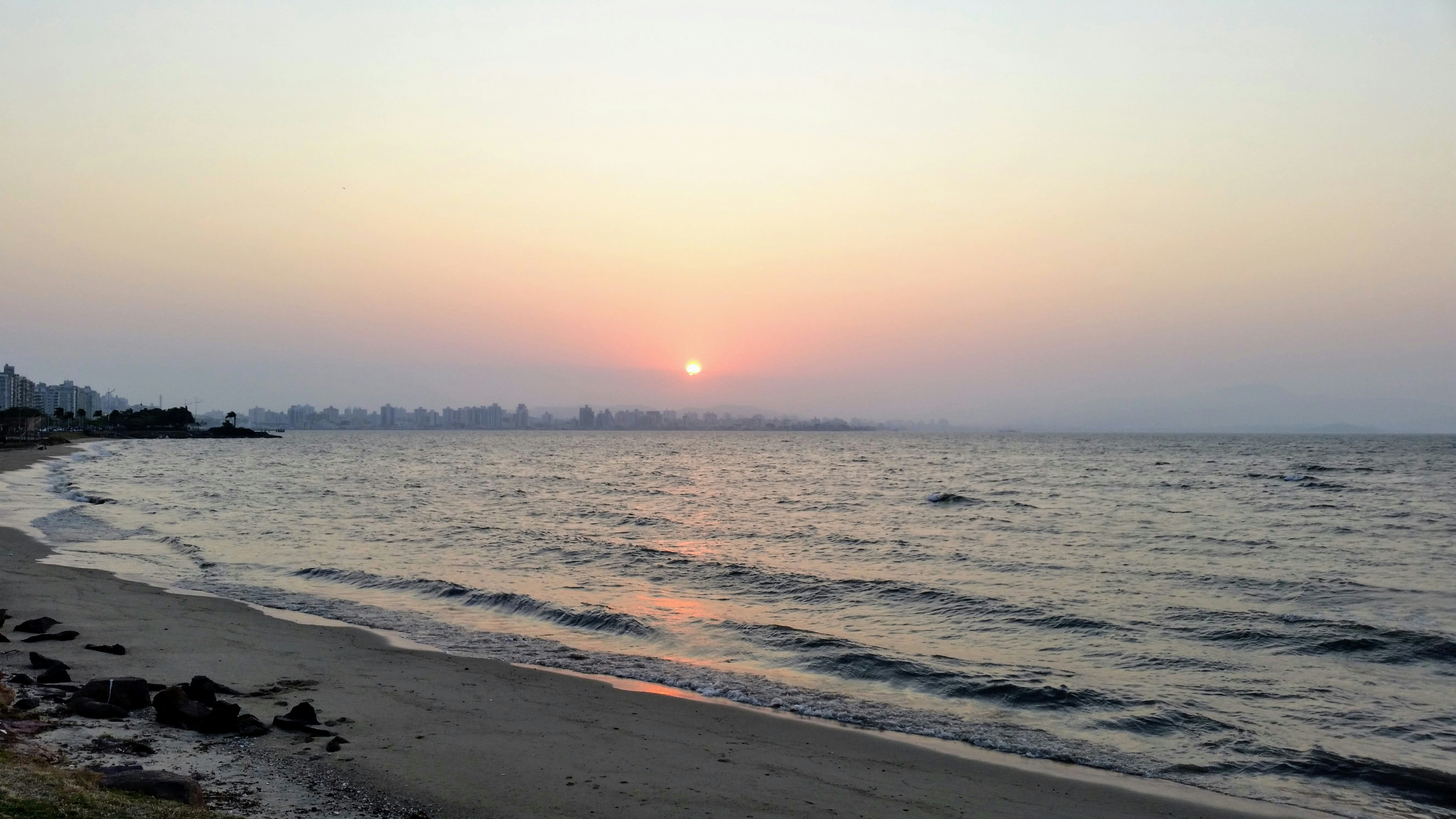 Sun Beach Pictures | Download Free Images on Unsplash