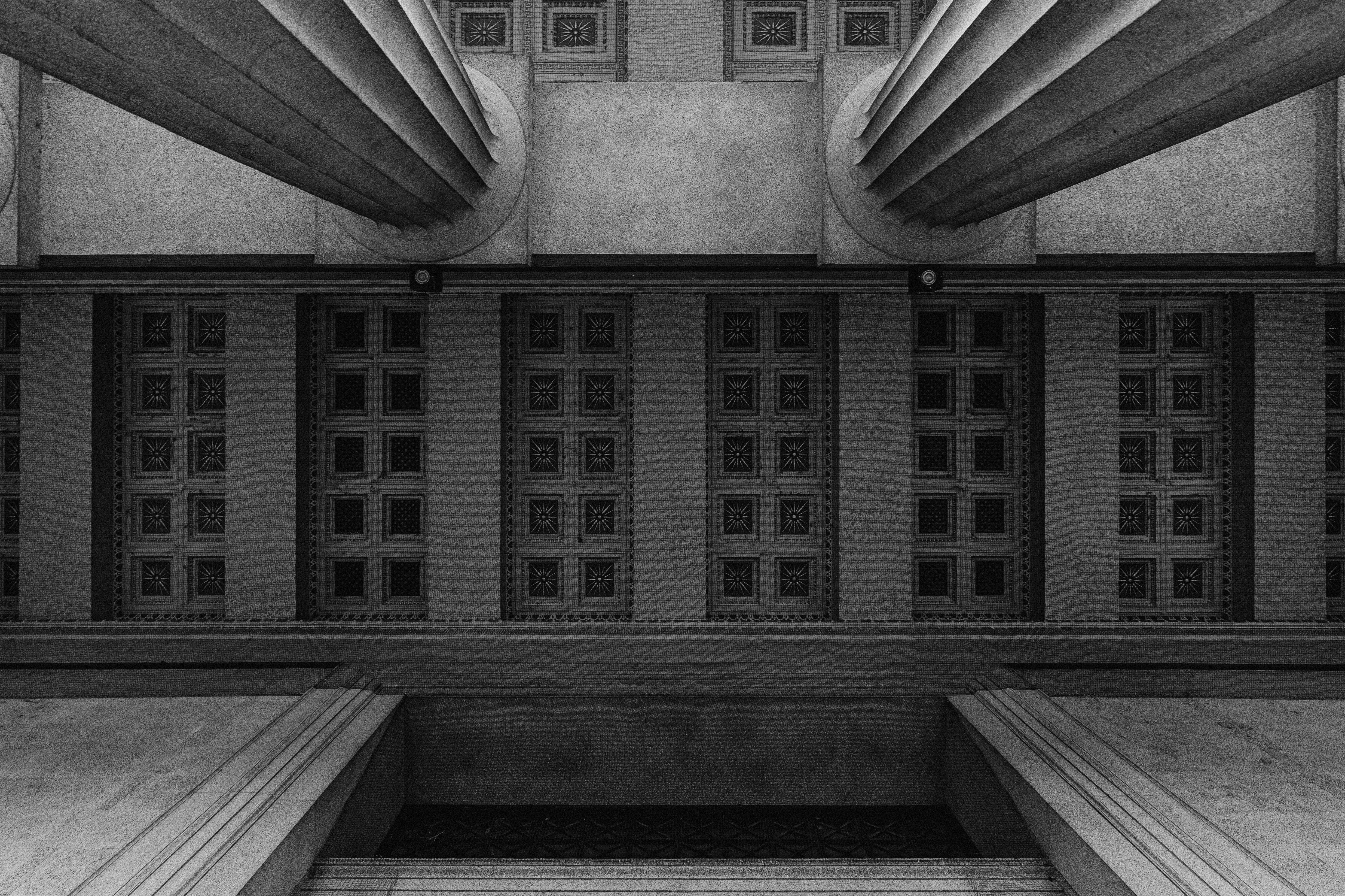 Grayscale photo of pillar posts photo – Free Grey Image on Unsplash