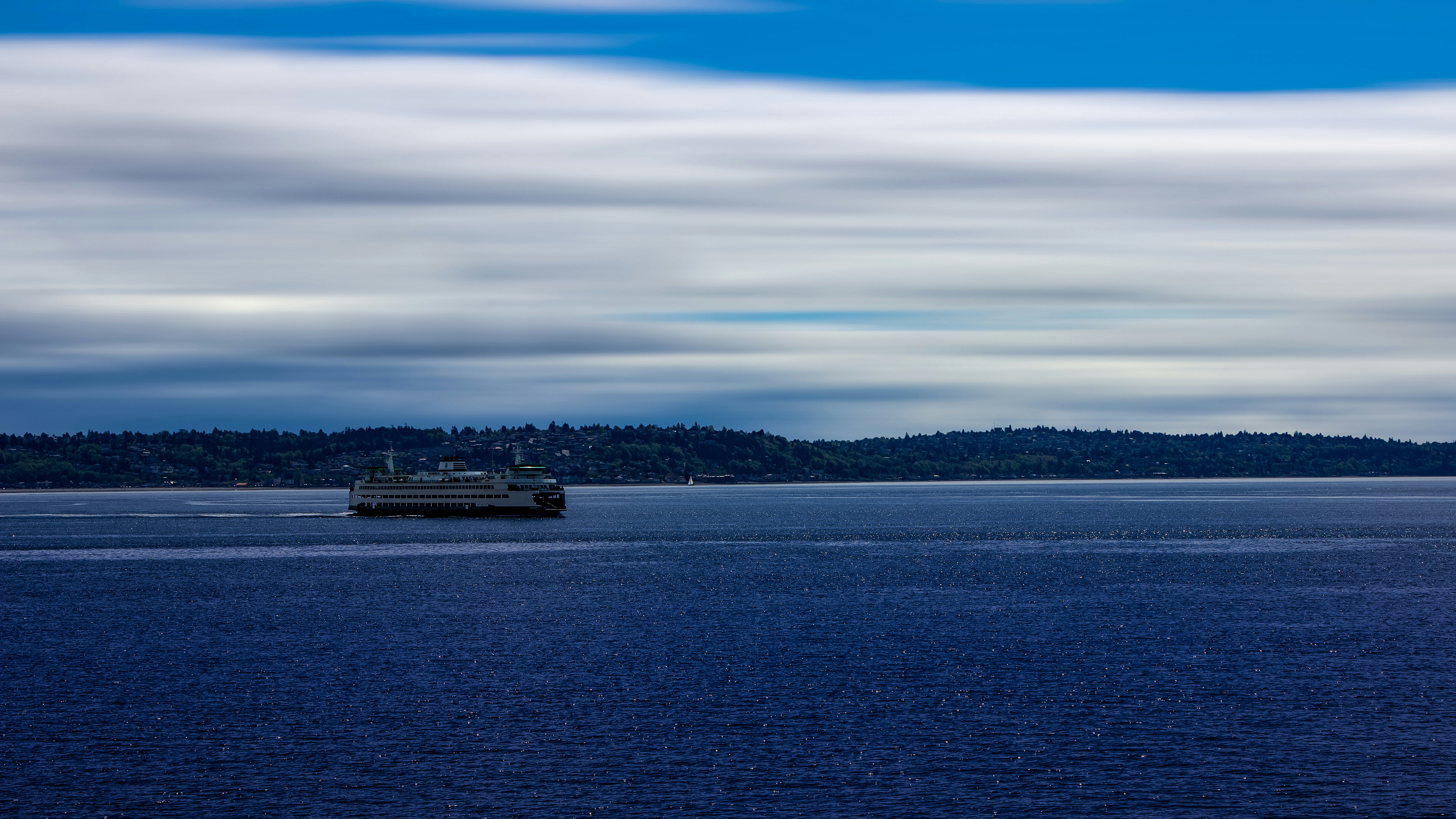 Serene Passage Across Blue WatersFrantzou Fleurine