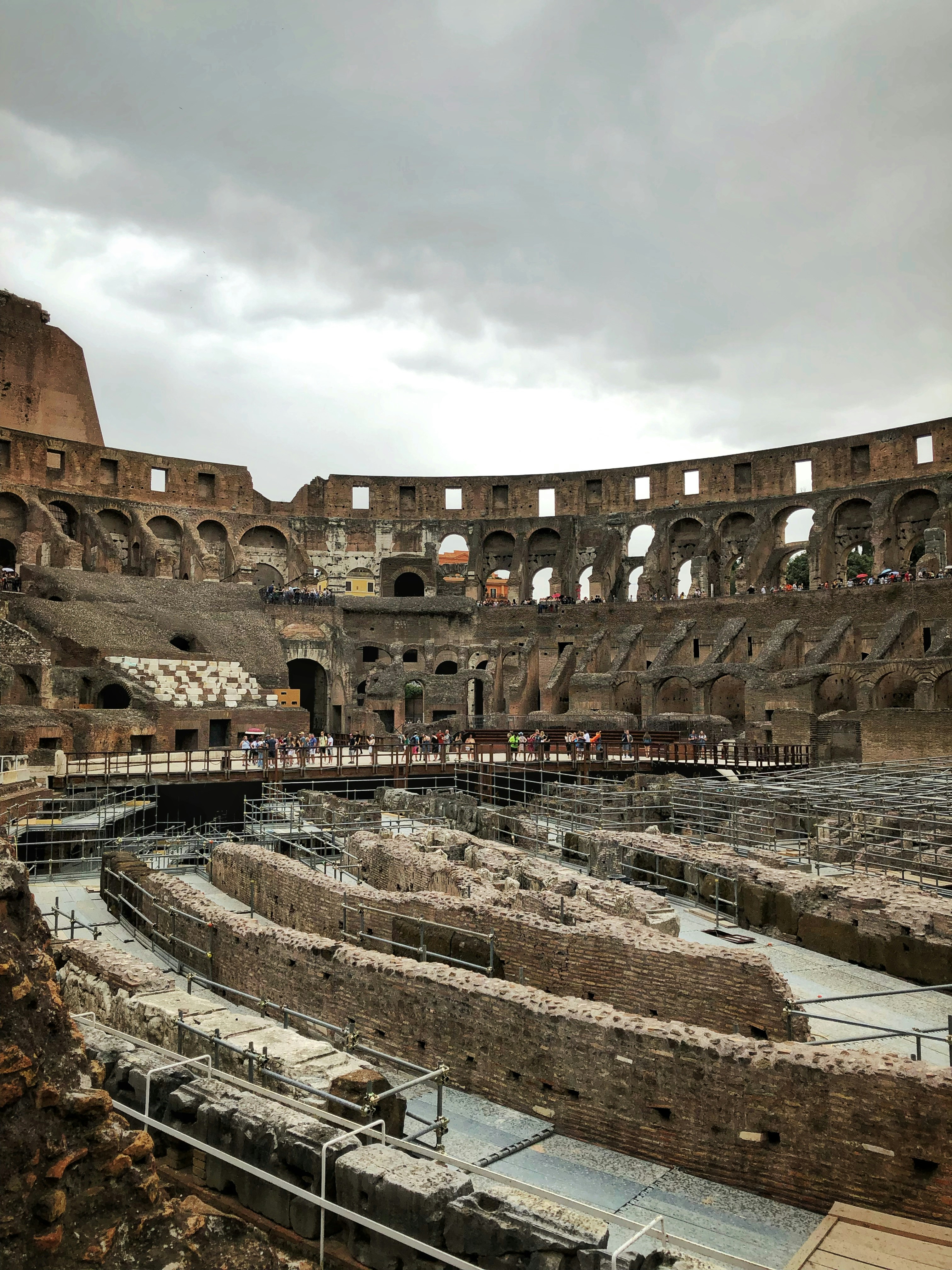 Brown concrete colosseum photo – Free Rome Image on Unsplash