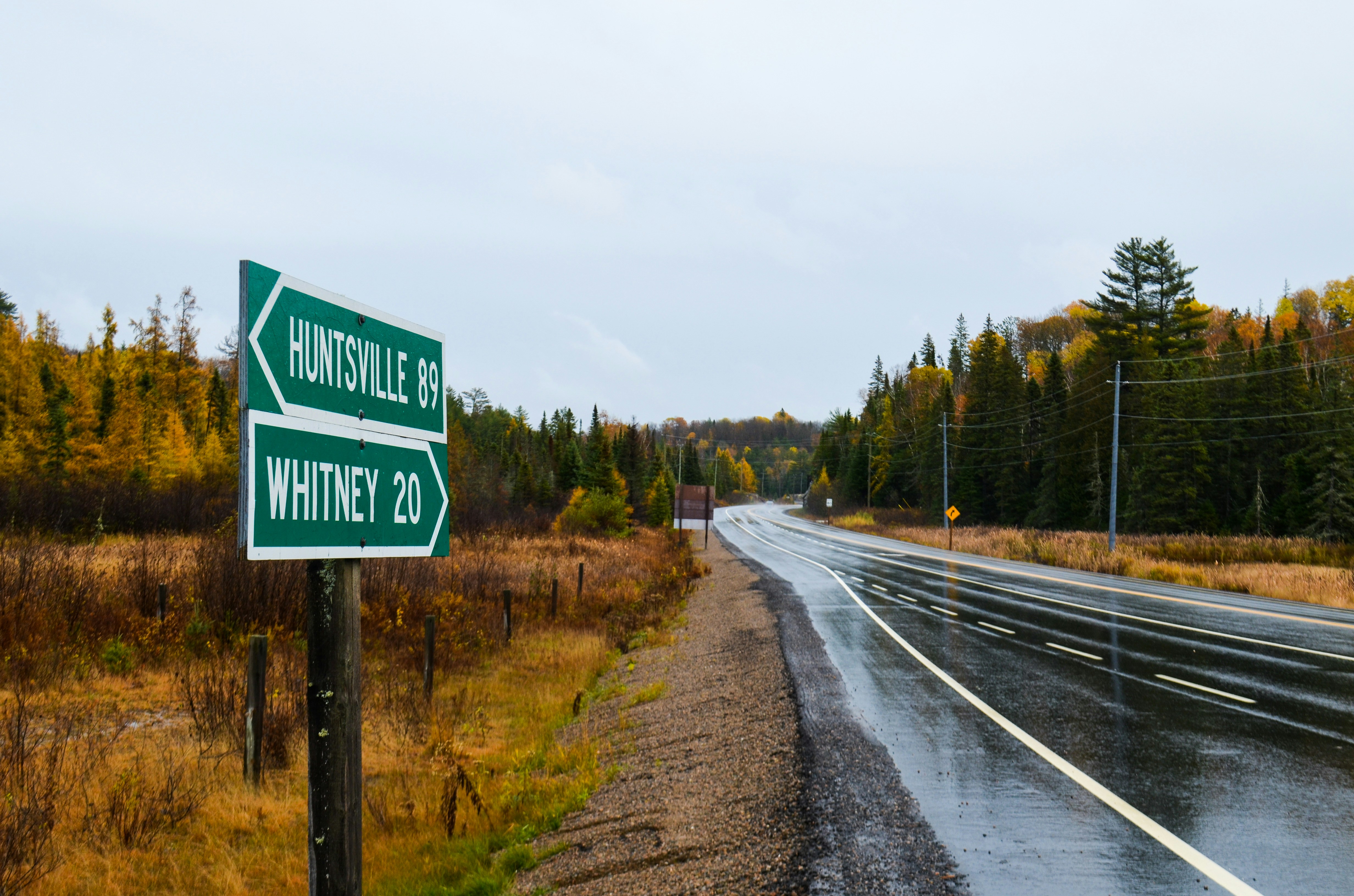 Whitney 20 road sign