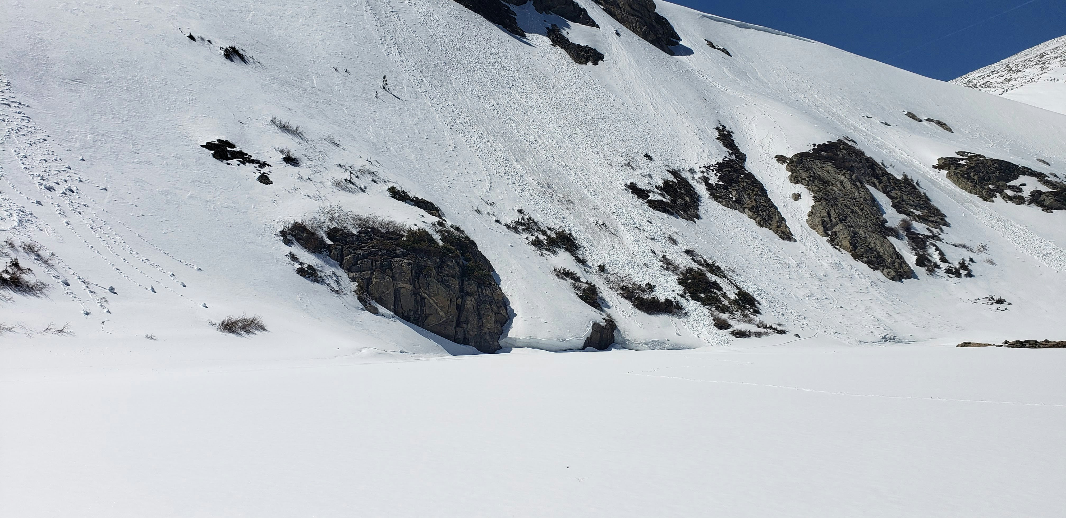 Icy mountain slope photo – Free St. mary's glacier Image on Unsplash