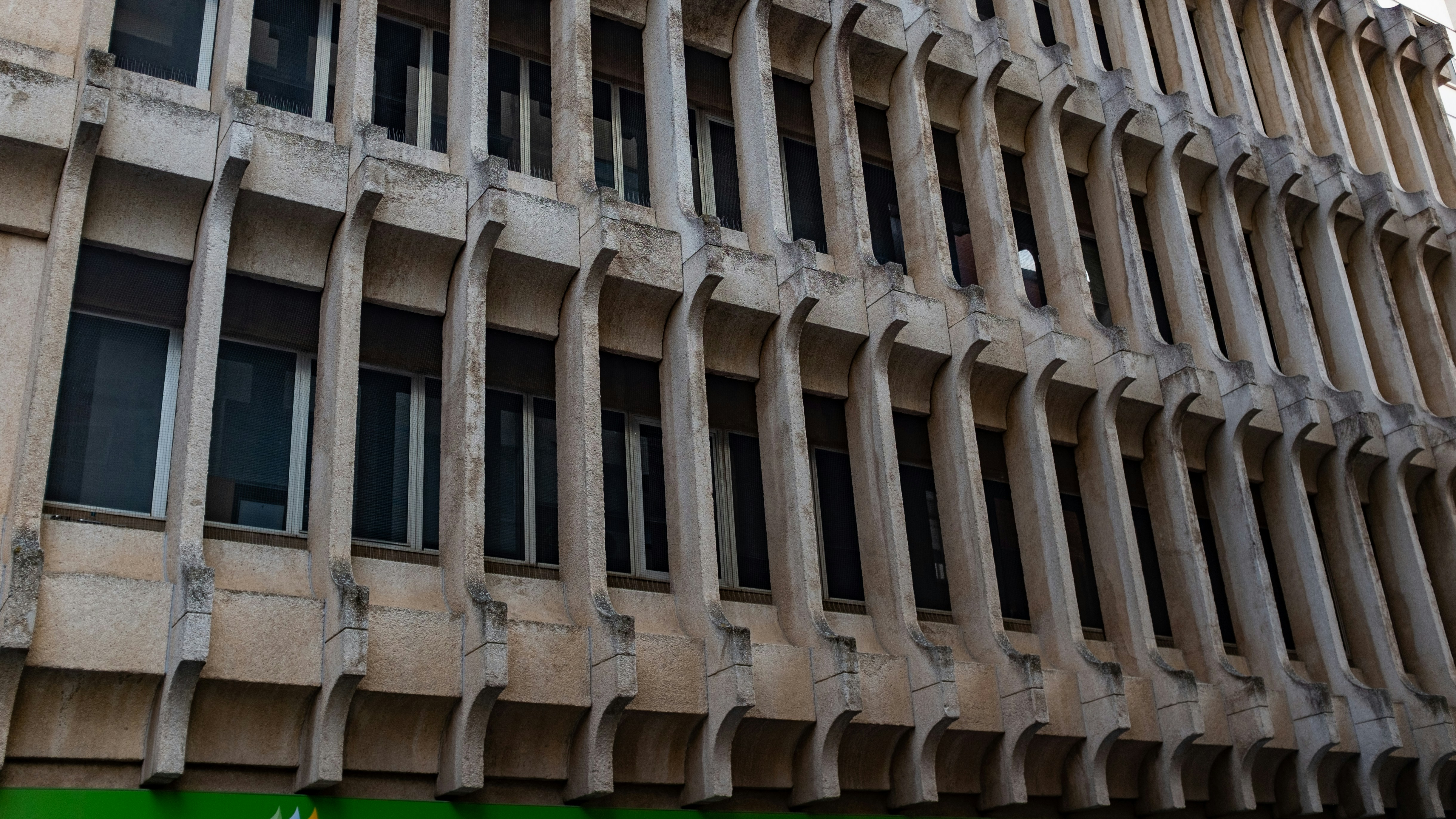 500+ Brutalist Architecture Pictures | Download Free Images on Unsplash