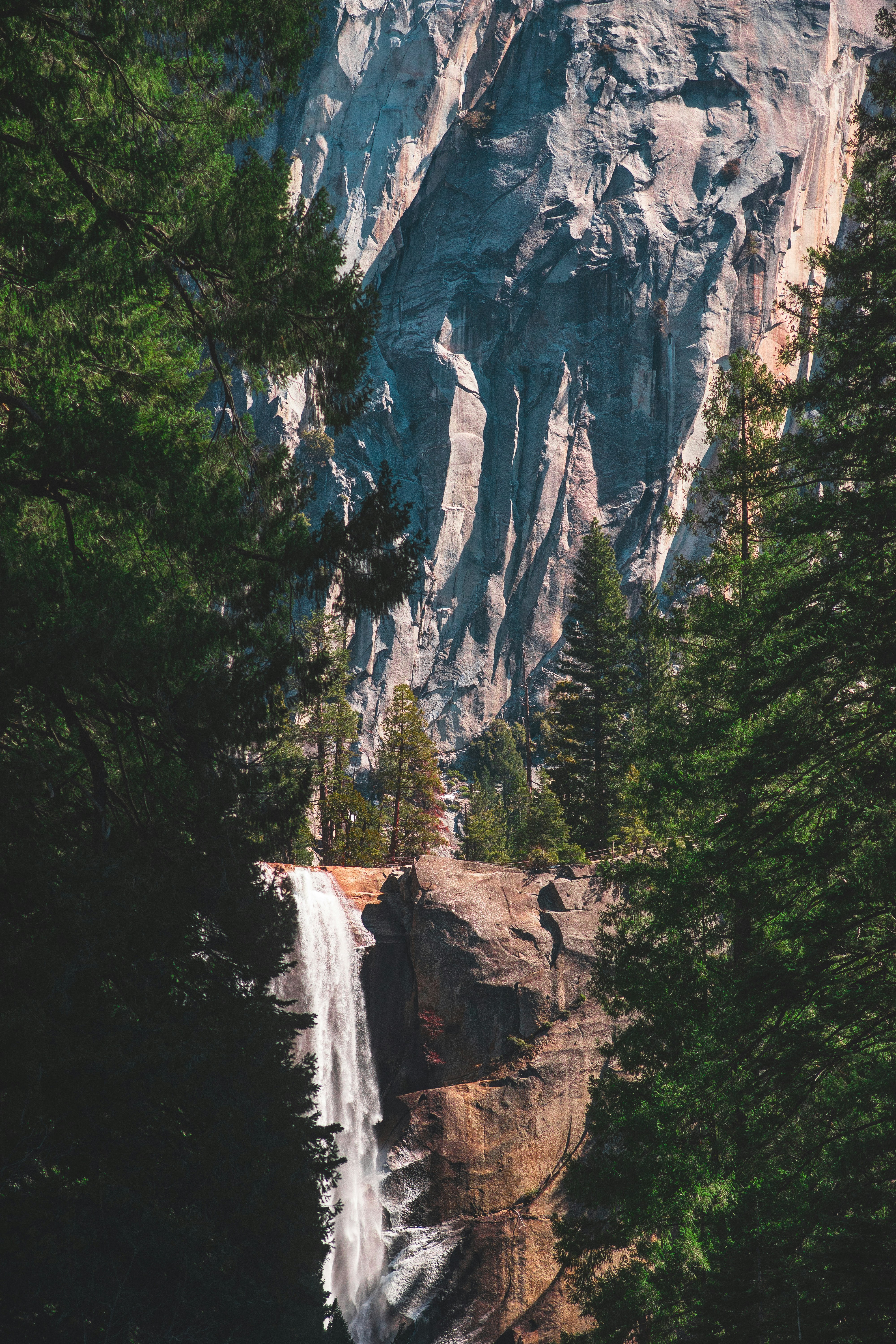 Waterfalls photograph photo – Free Yosemite falls Image on Unsplash