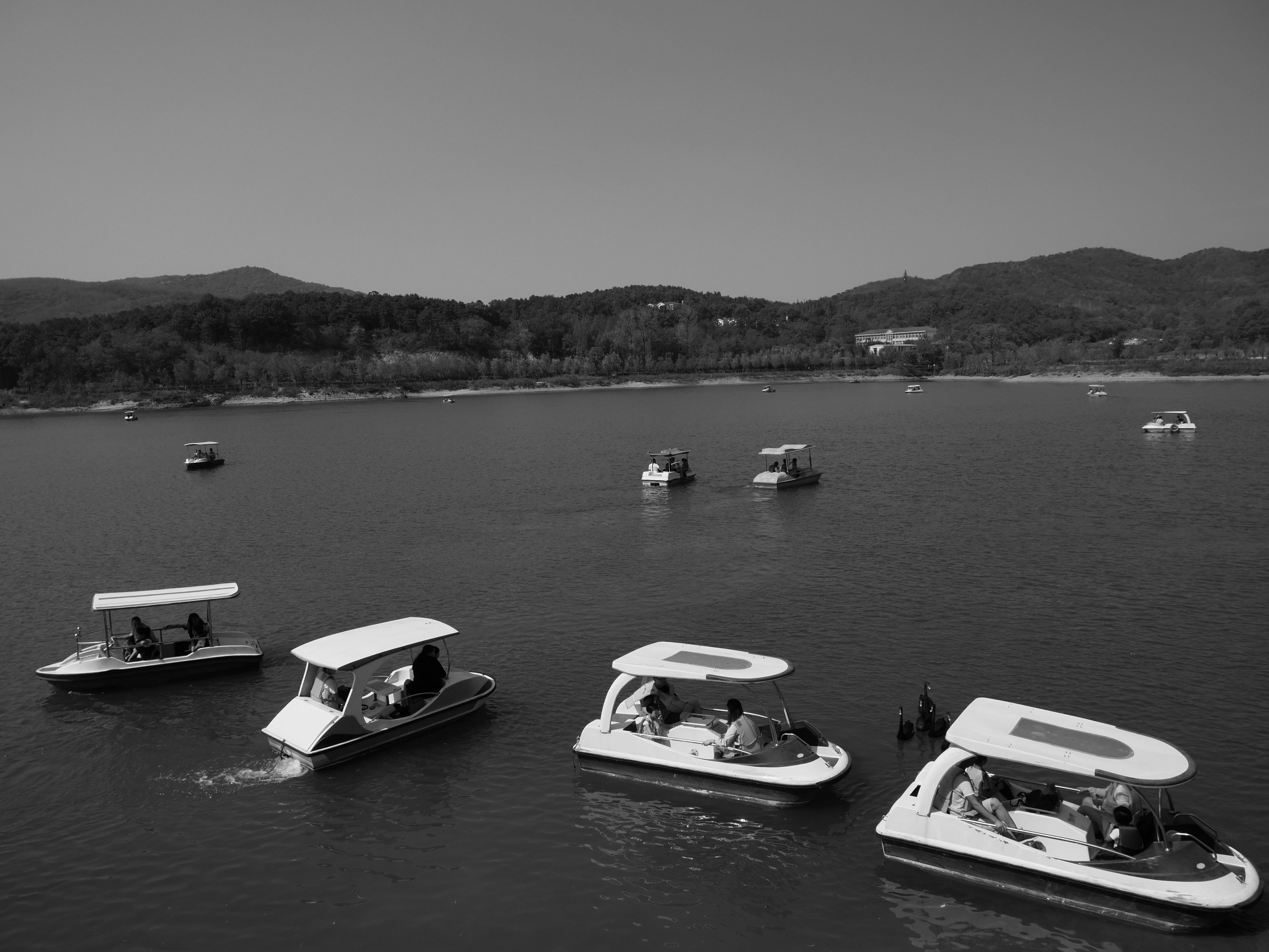 Serene Waterscape: A Day of Leisure on the Lake