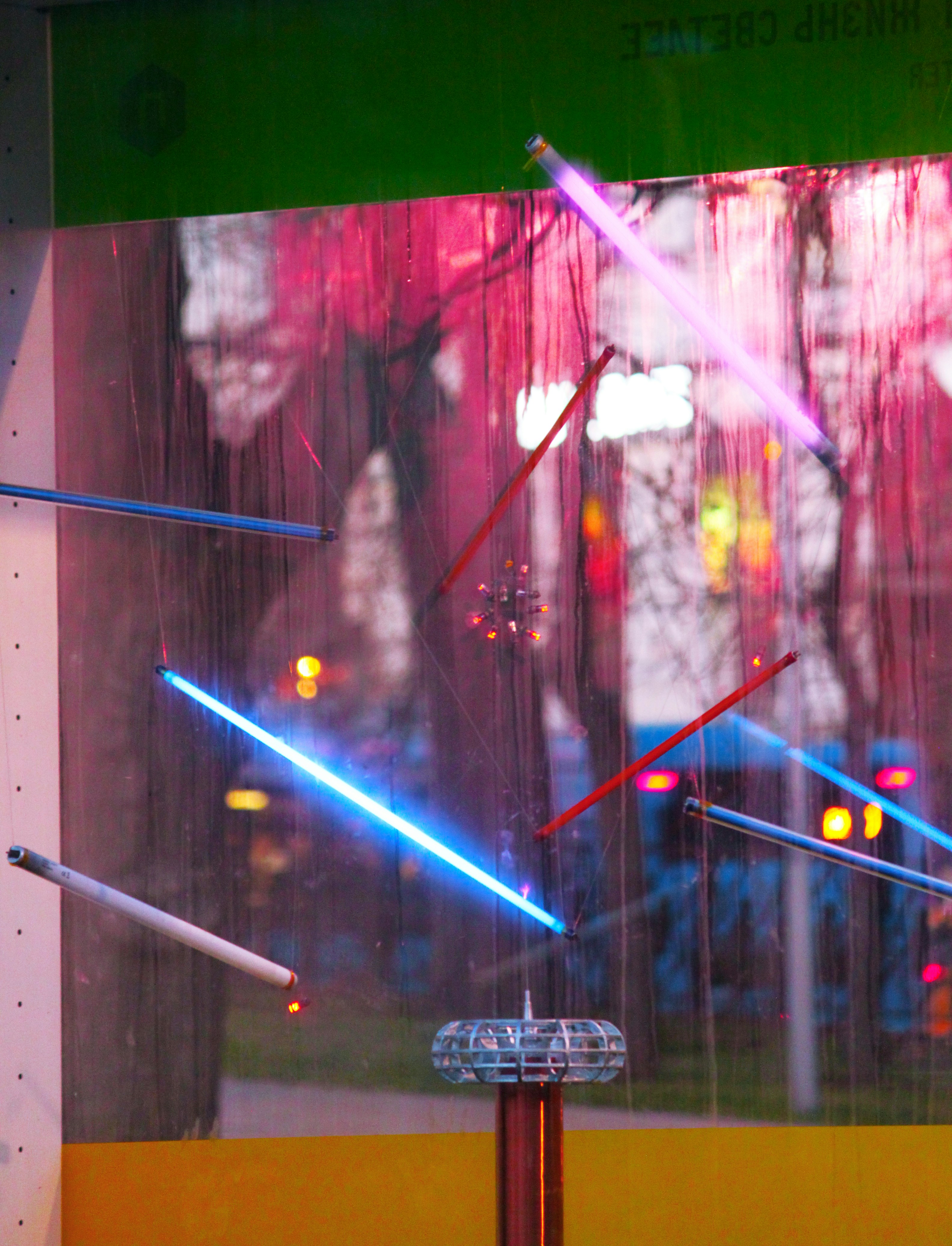 Blaue, rote und violette LED-Leuchten Foto – Kostenloses Bild zum Thema ...