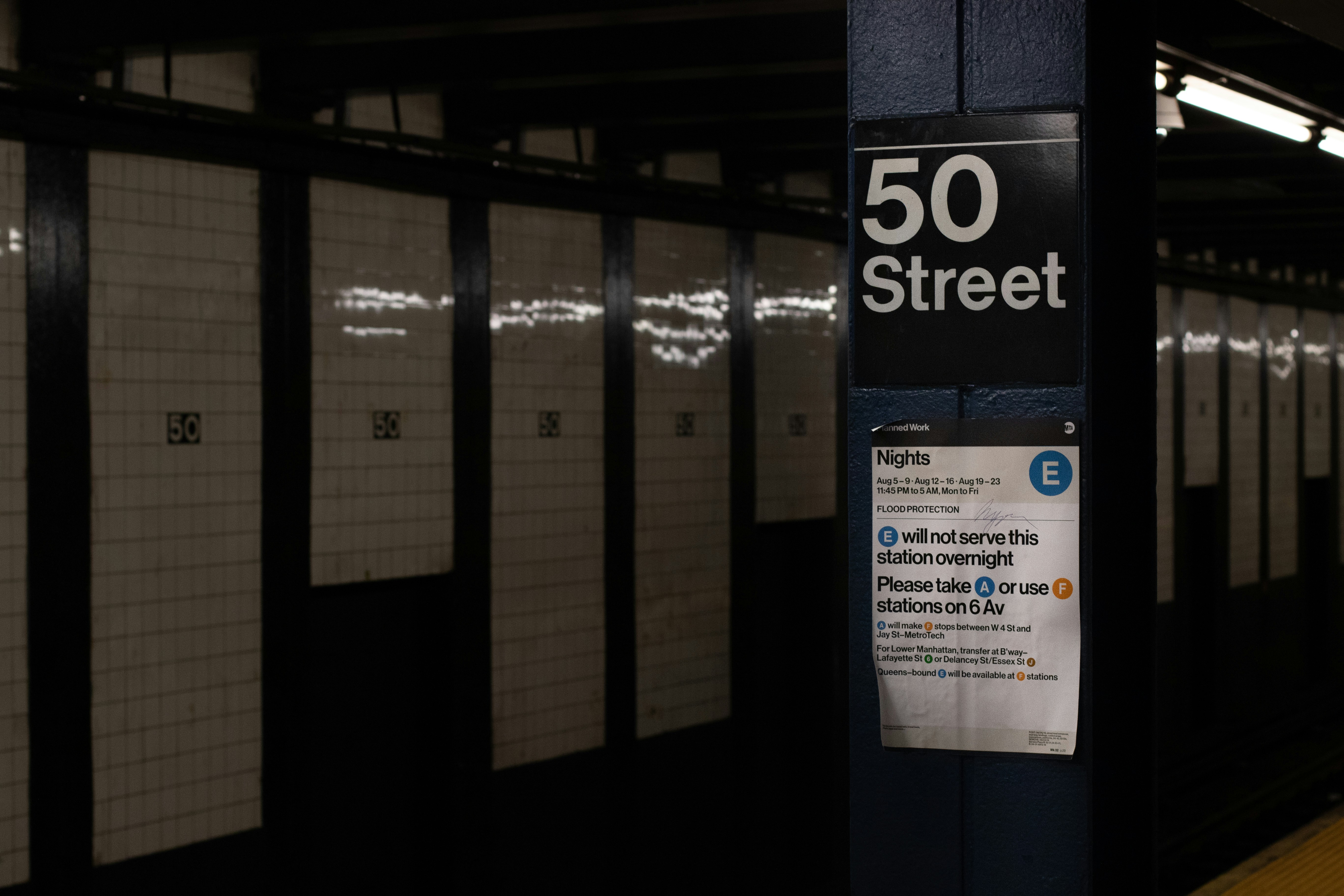 Black 50 Street sign photo – Free New york Image on Unsplash